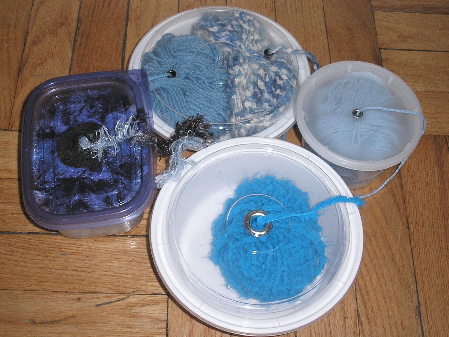 Recycled Container Portable Yarn Holders - Sewuseful : 6 Steps ...