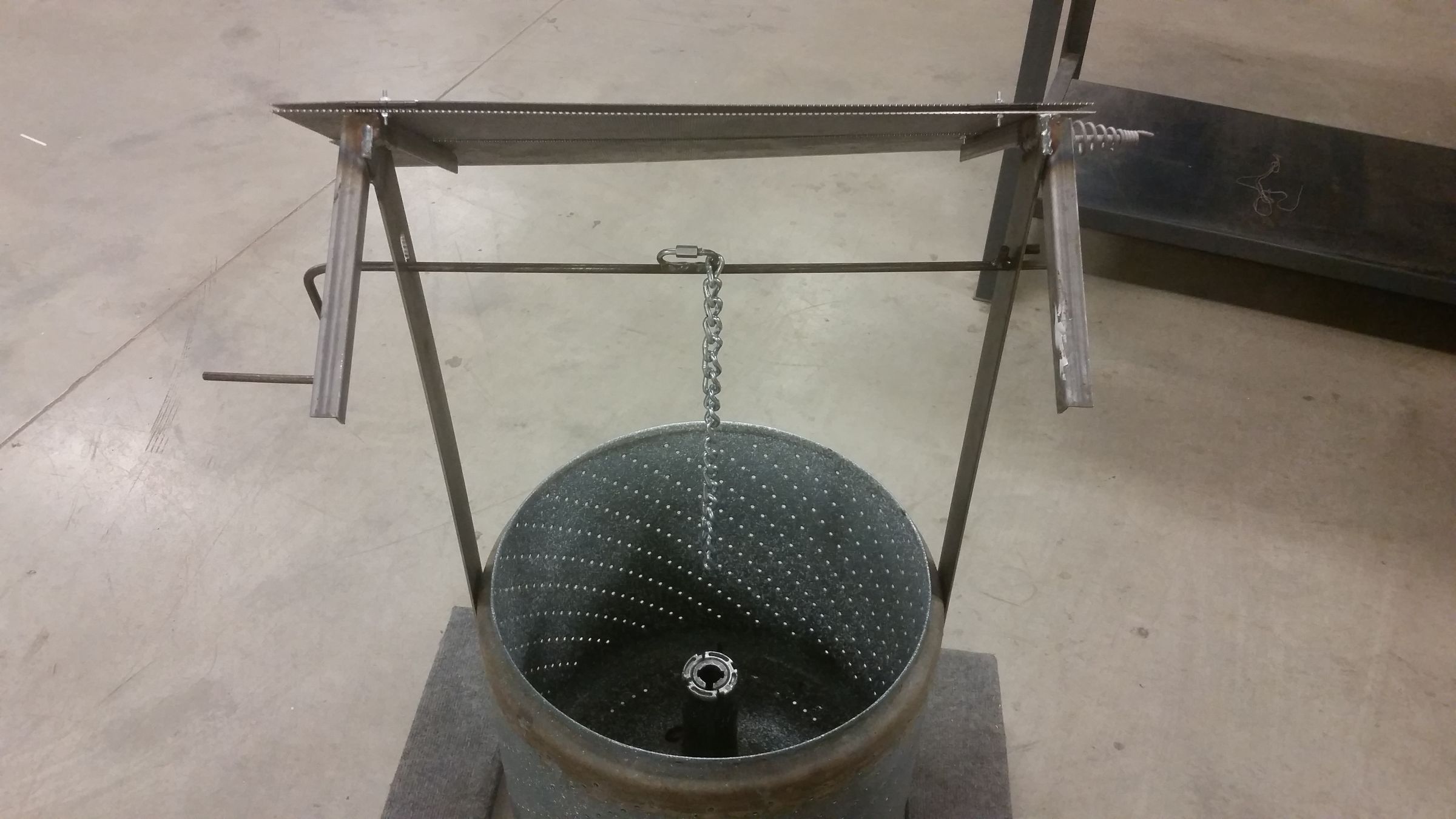 Wishing Well Burn Barrel : 6 Steps (with Pictures) - Instructables