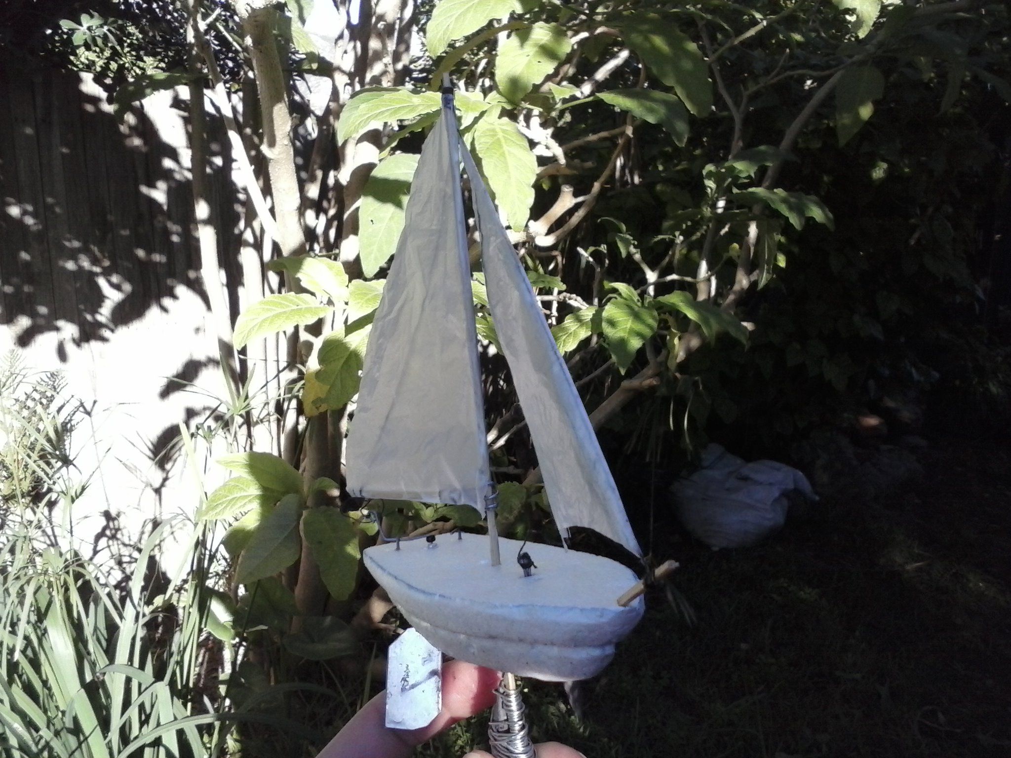 Self-Sailing Yacht : 6 Steps - Instructables