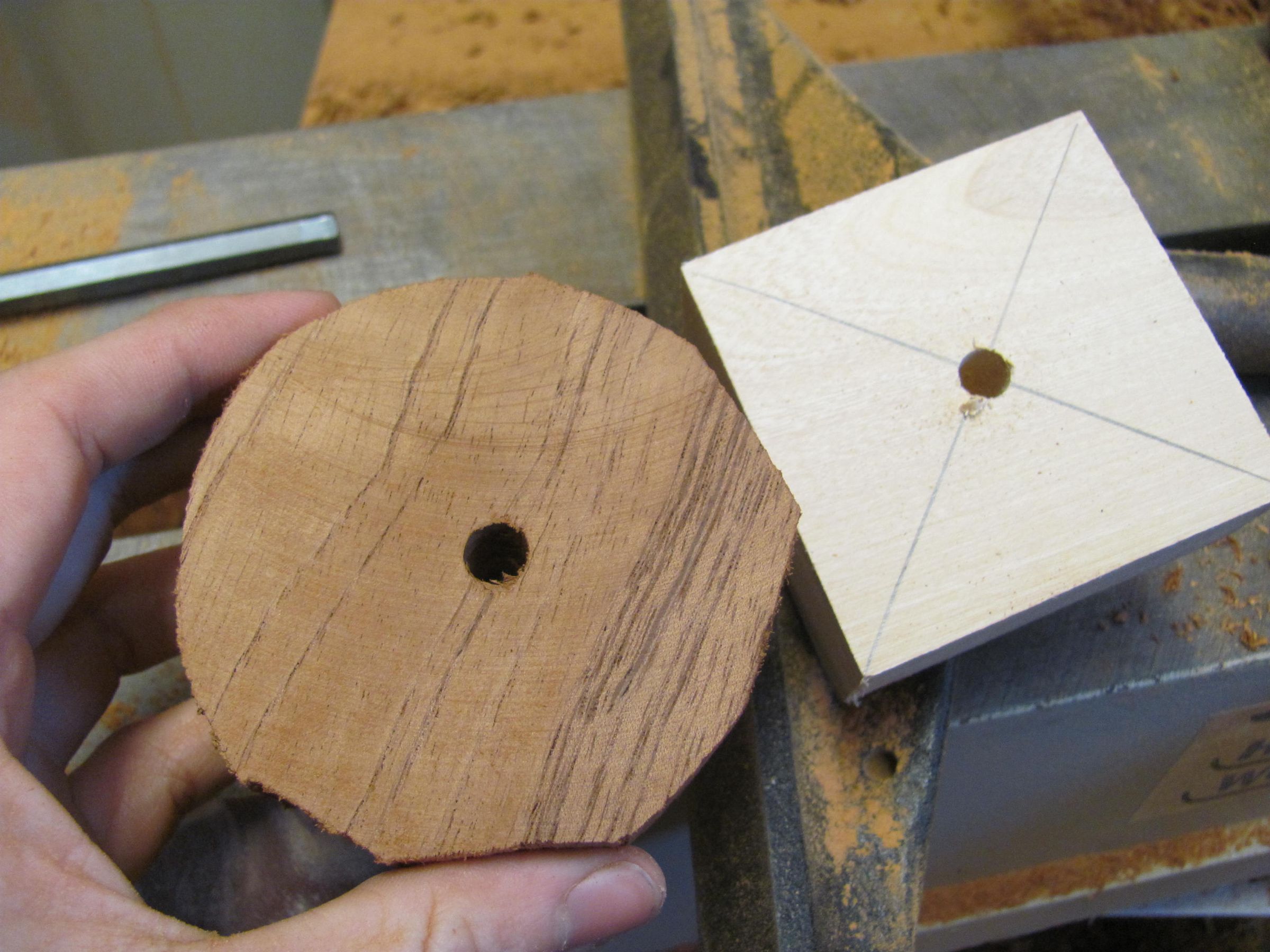Wooden Pokeball : 7 Steps (with Pictures) - Instructables
