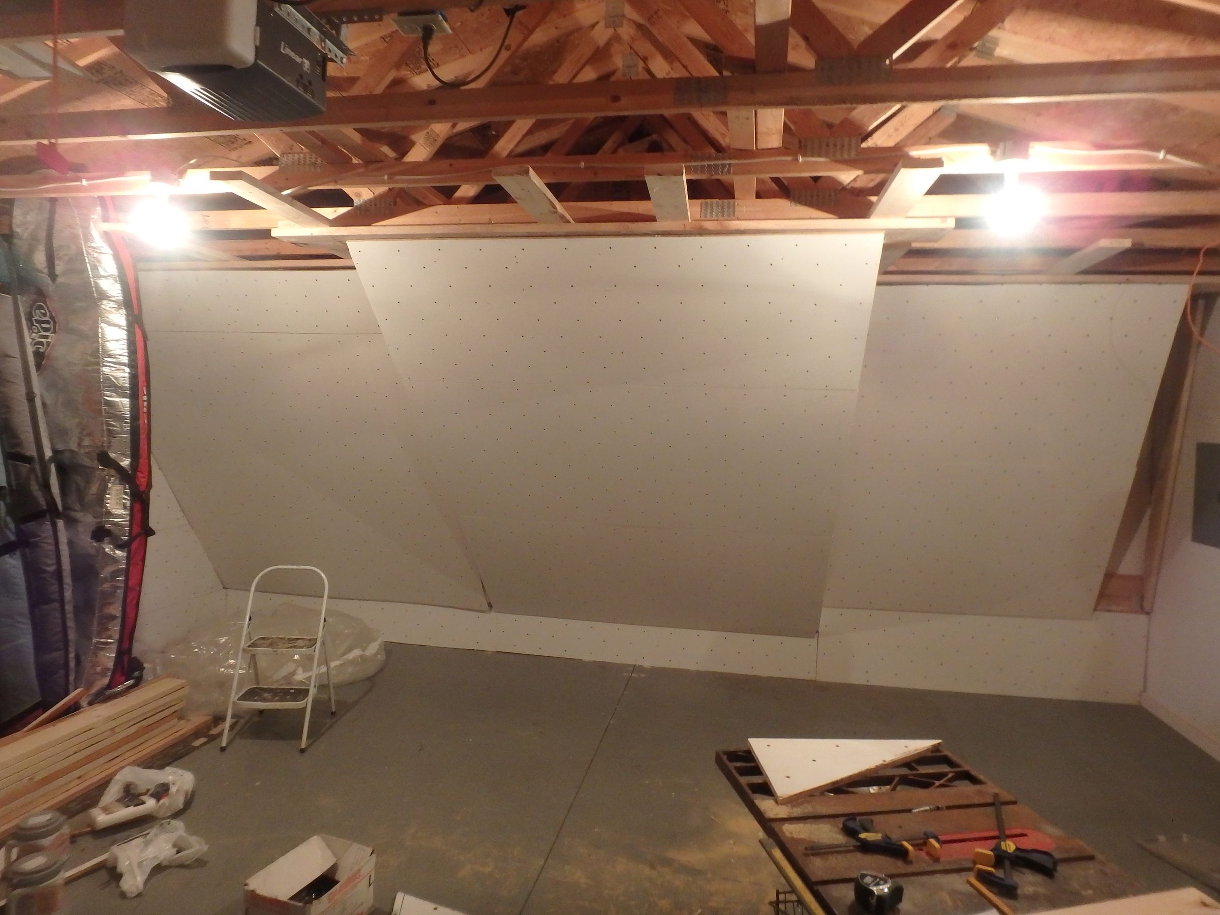 Home Bouldering Wall (Woody) : 11 Steps (with Pictures) - Instructables