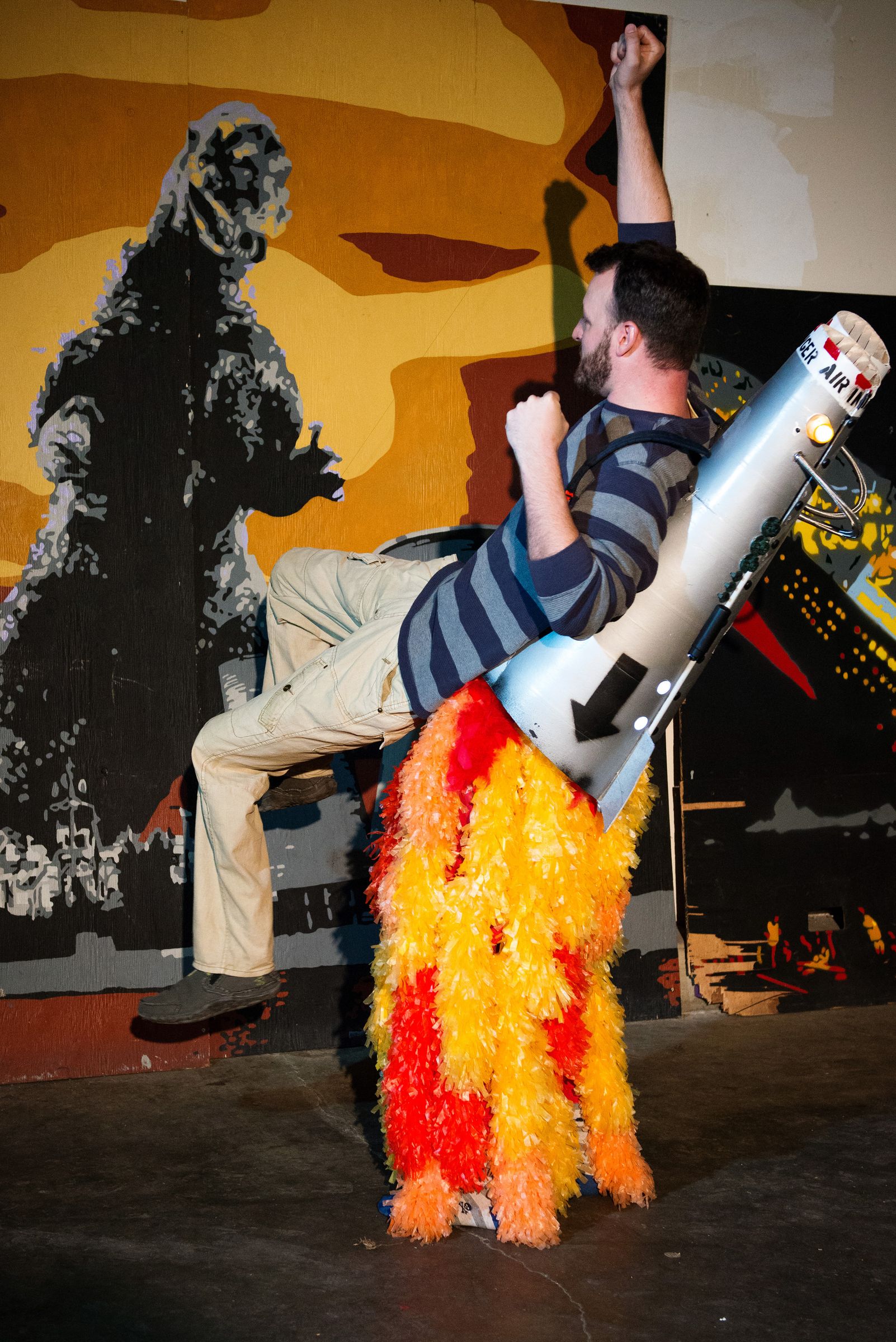 Rocket Backpack Costume : 16 Steps (with Pictures) - Instructables