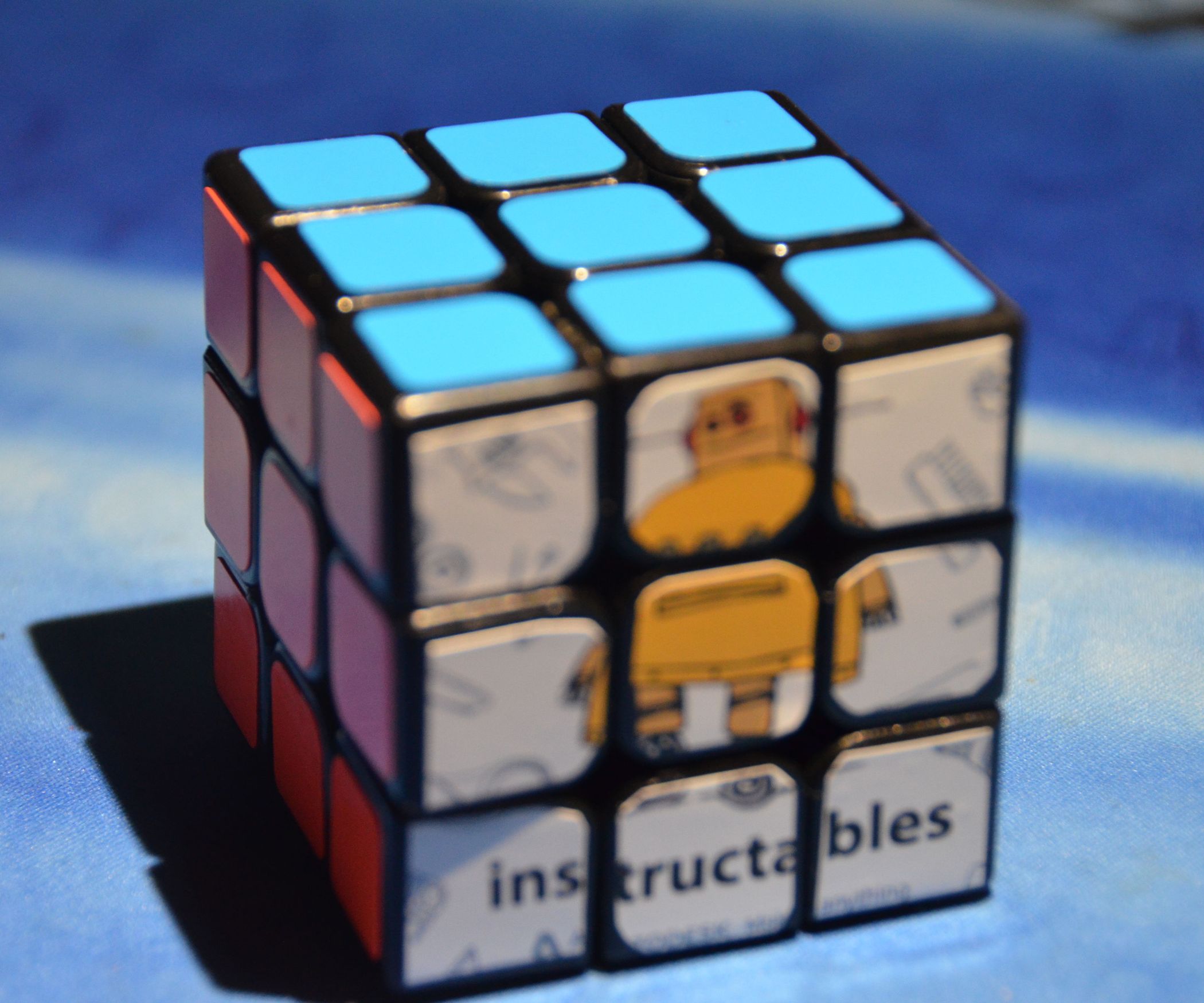 The Robot Cube : 4 Steps - Instructables