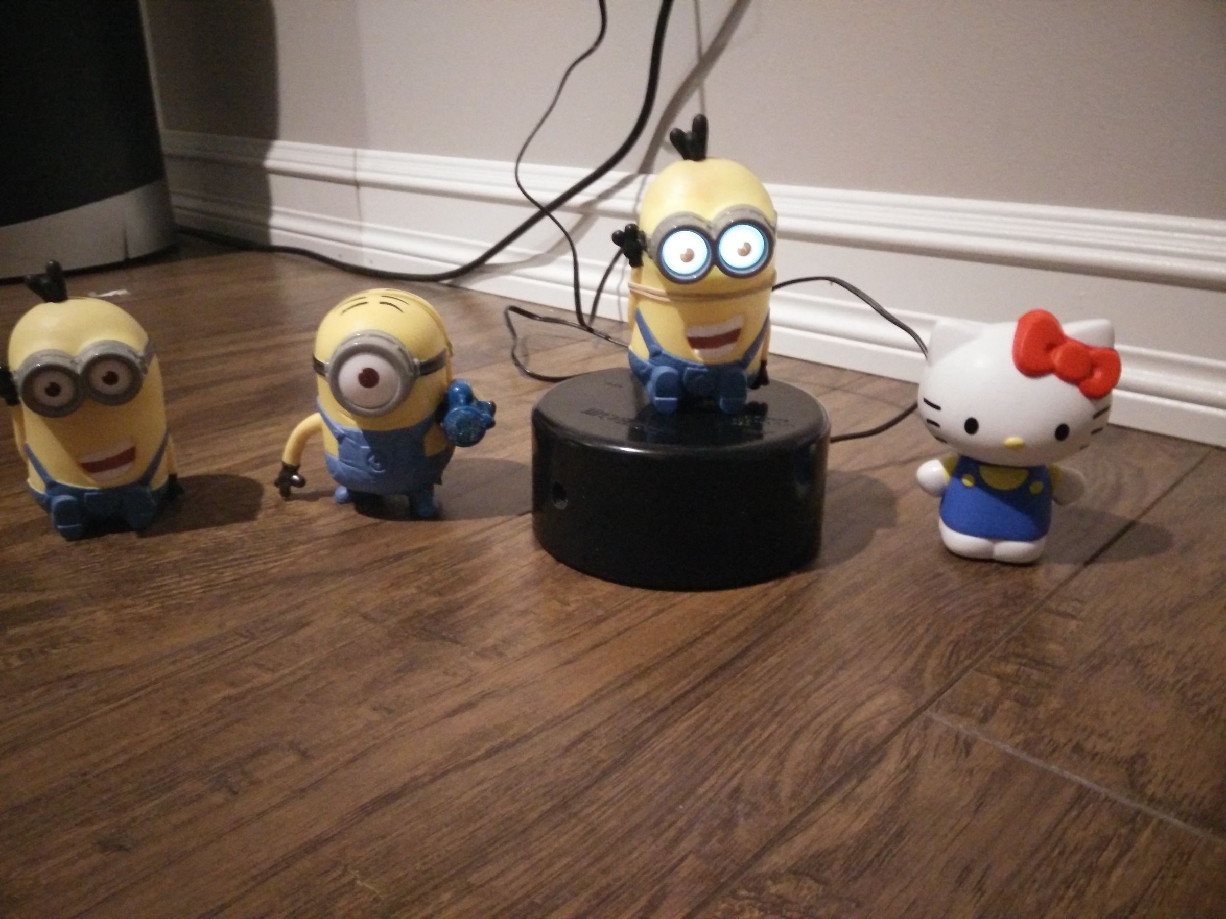 DIY Minion Night Light : 4 Steps (with Pictures) - Instructables