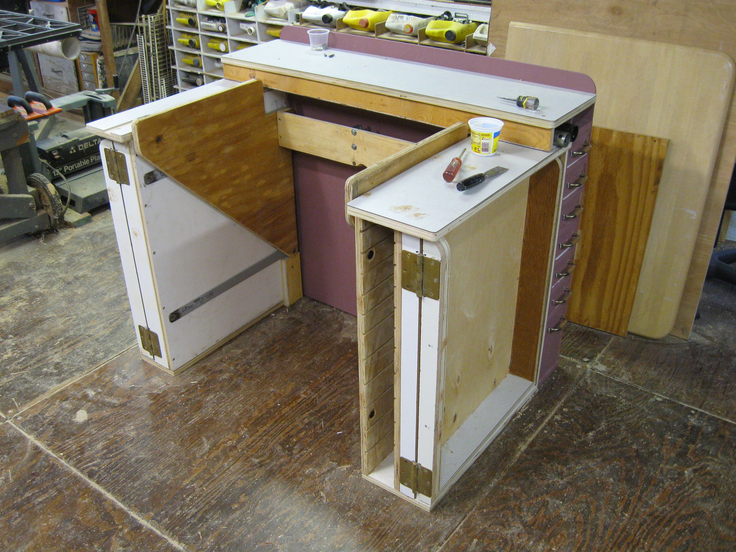 Jim's Model Railroad Work Bench : 11 Steps (with Pictures) - Instructables