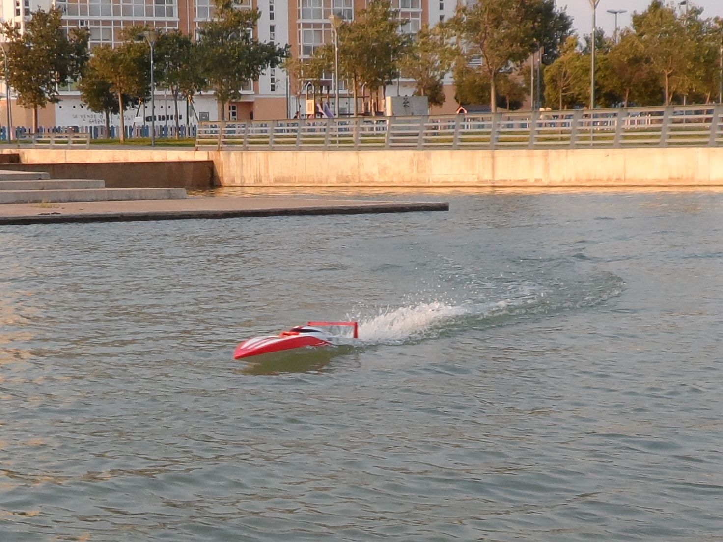 RC Boat : 19 Steps (with Pictures) - Instructables