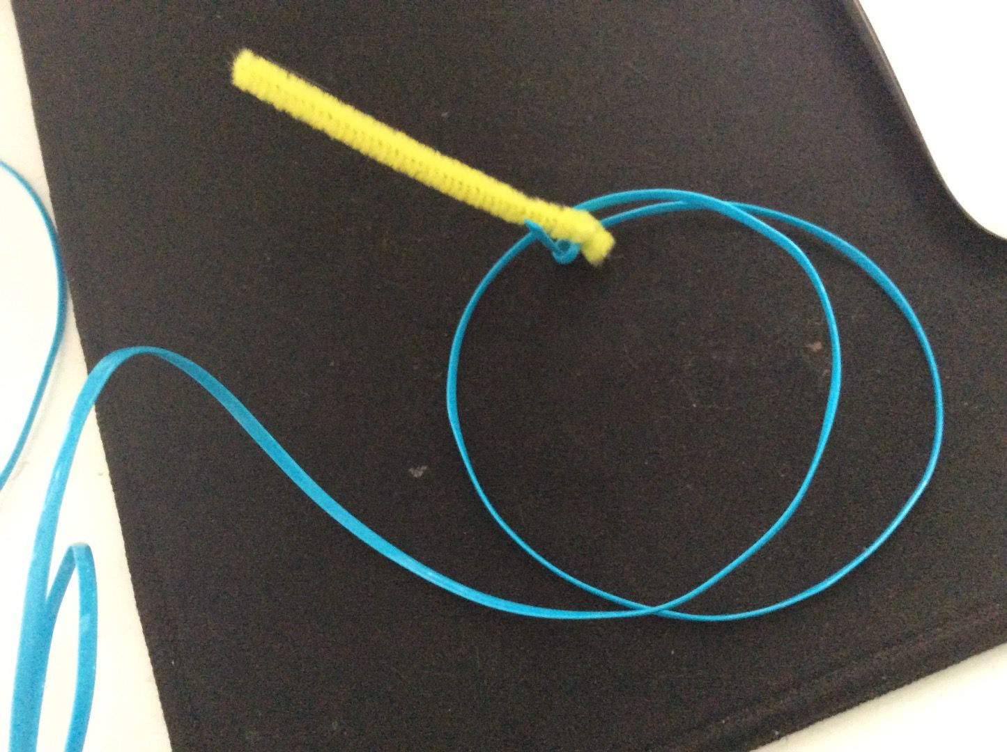 Pipe Cleaner Toy : 8 Steps - Instructables