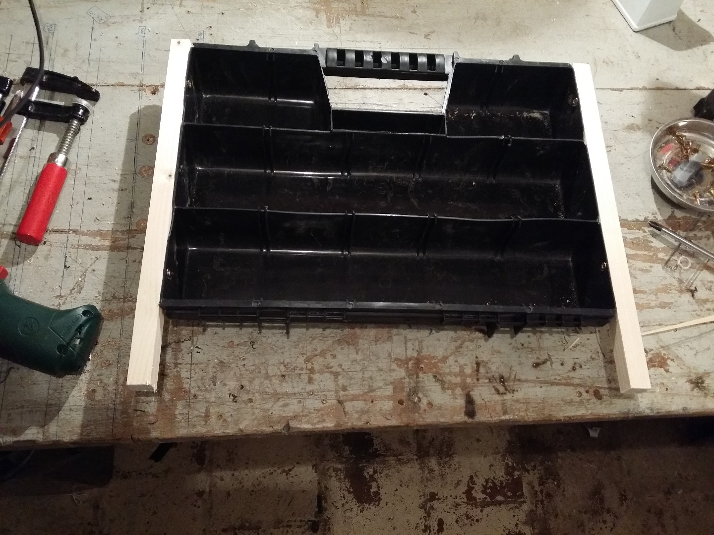 Storage Rack for Screws : 9 Steps (with Pictures) - Instructables