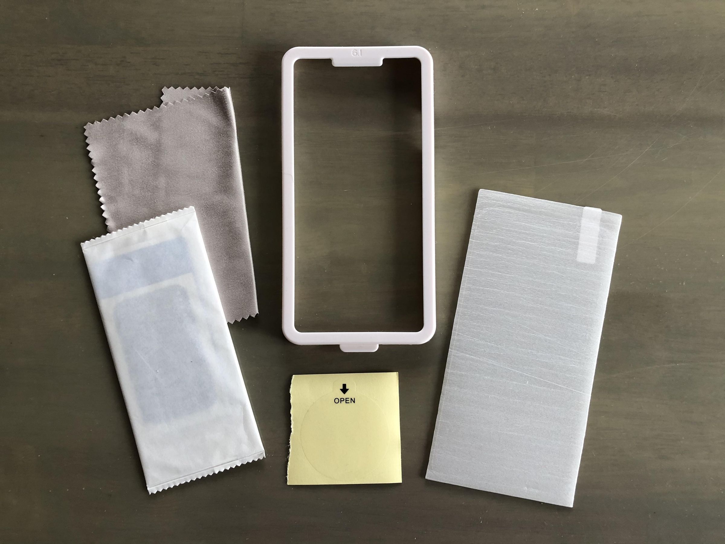 Replacing Your Phone Screencover : 9 Steps - Instructables