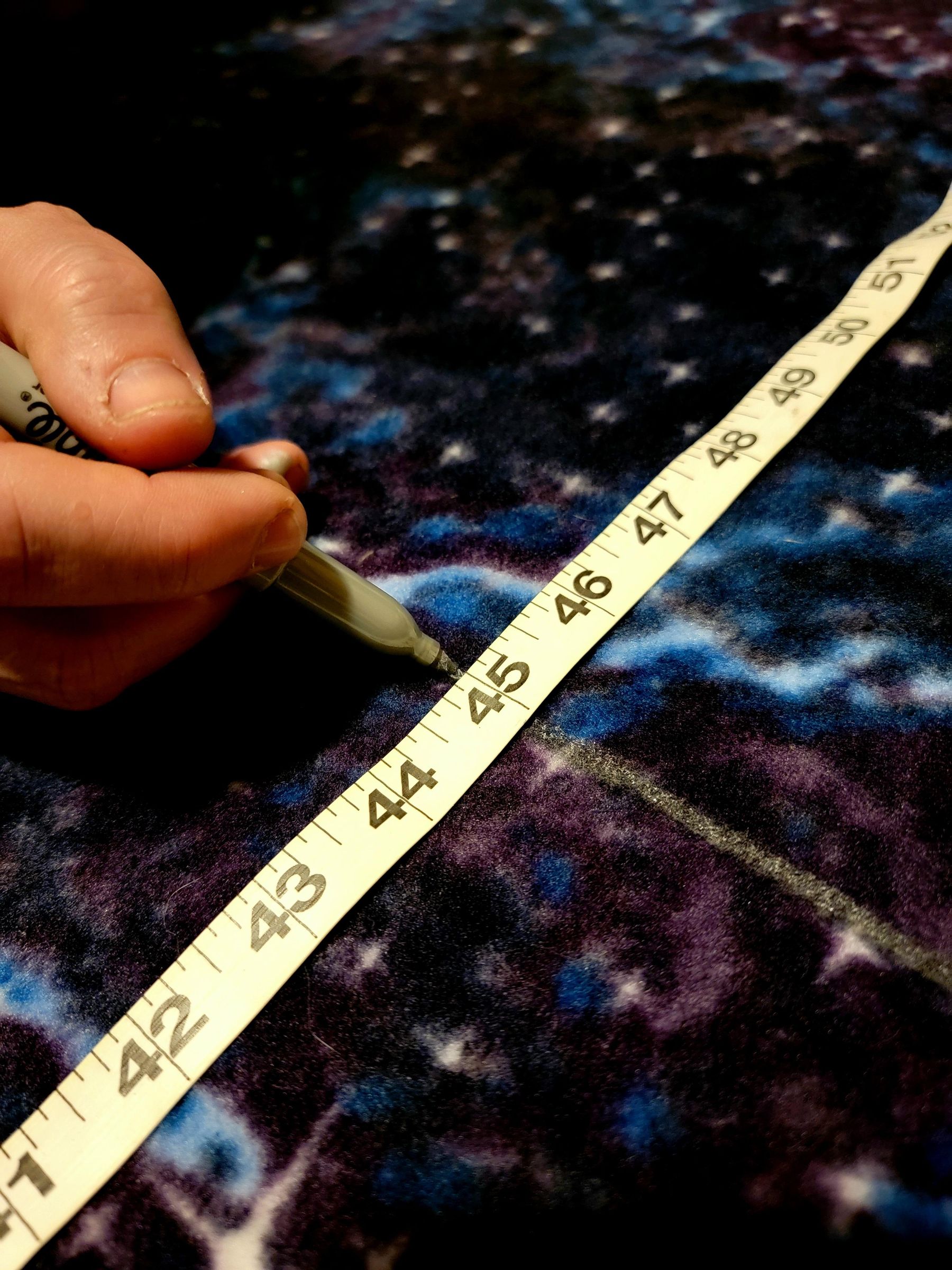 An Easy Costume Cloak : 3 Steps (with Pictures) - Instructables