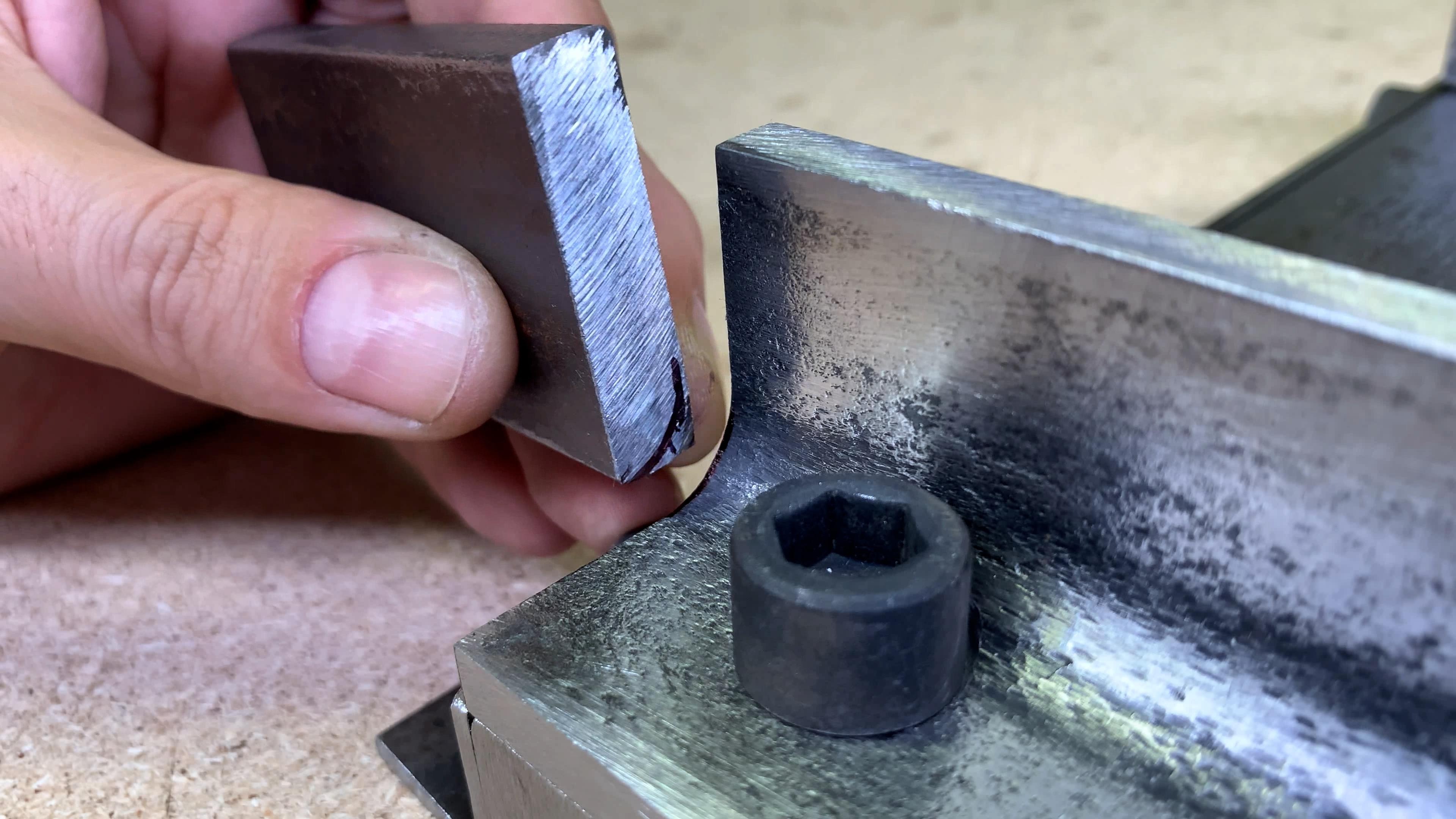 Make a Drill Press Vise Without Welding : 14 Steps (with Pictures ...