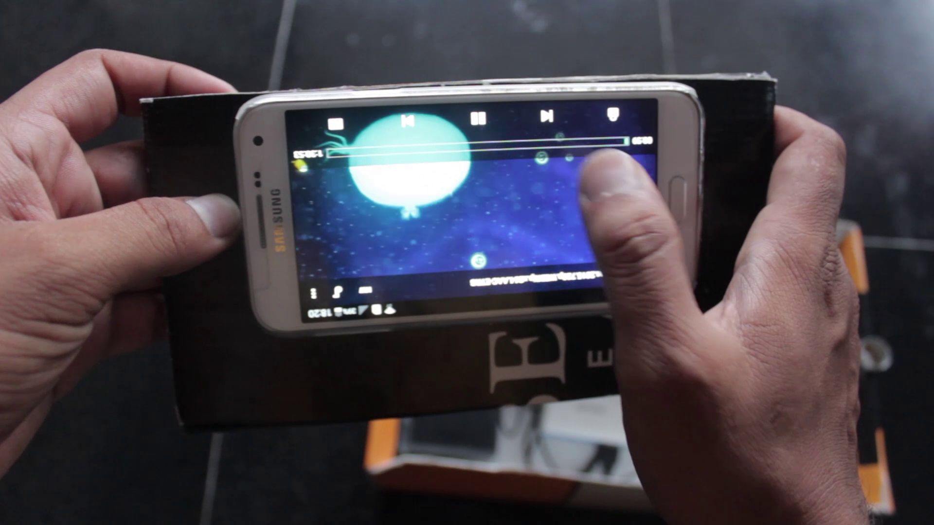 DIY Make Light Bulb Smart Phone Projector at Home Easy Way : 9 Steps ...