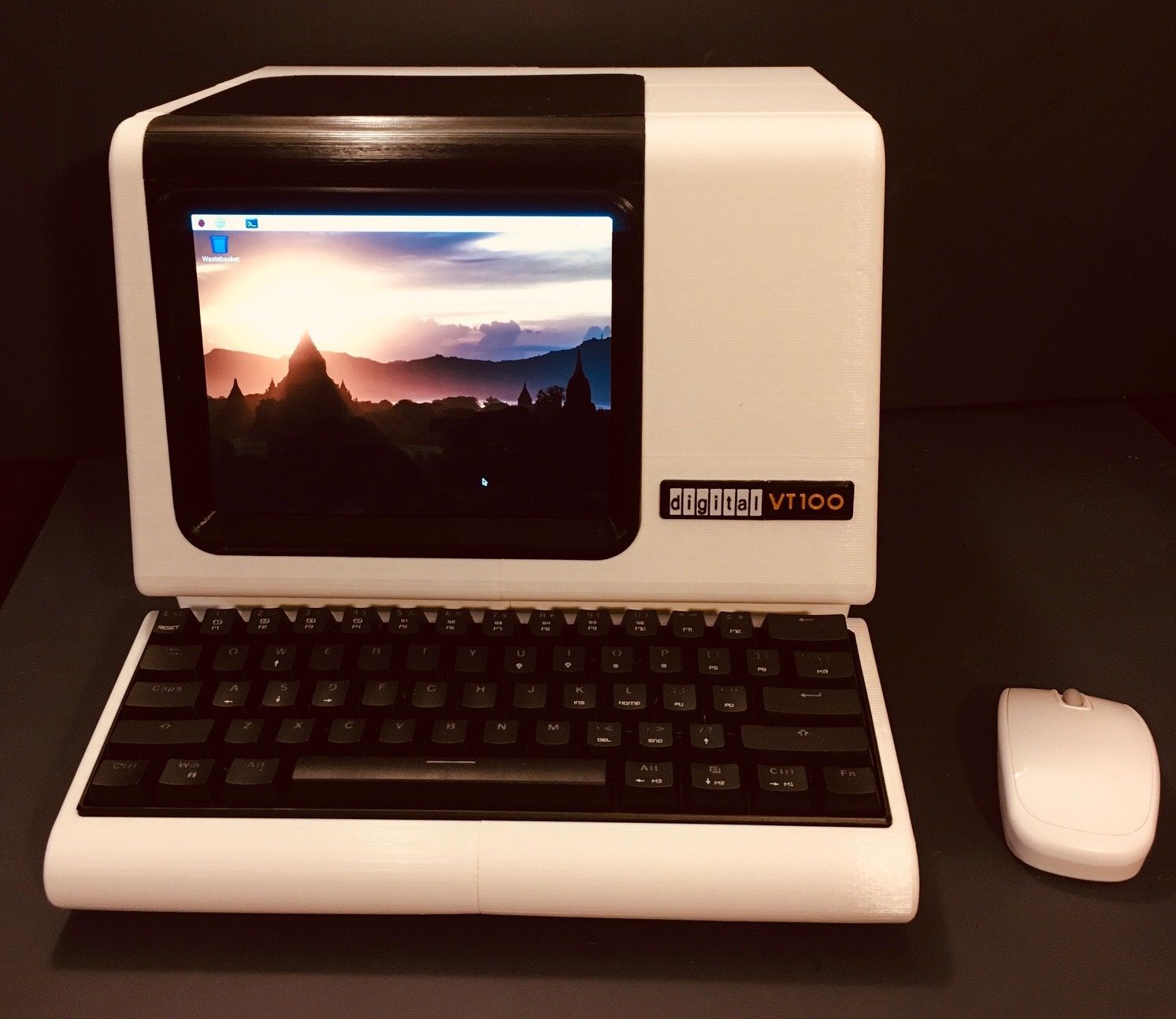 2:3 Scale VT100 Terminal Reproduction : 11 Steps (with Pictures ...