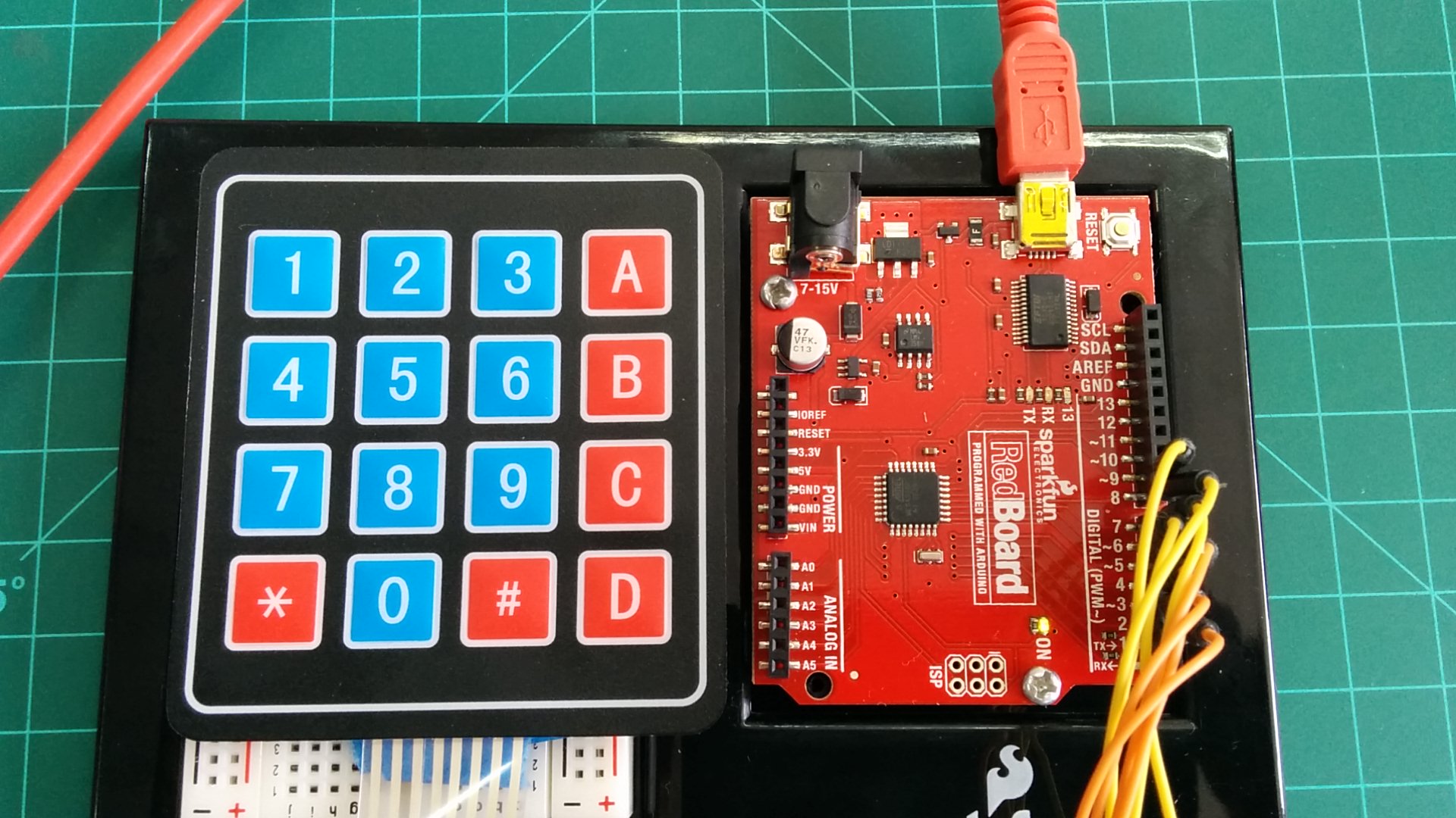 Connecting a 4 X 4 Membrane Keypad to an Arduino : 6 Steps - Instructables