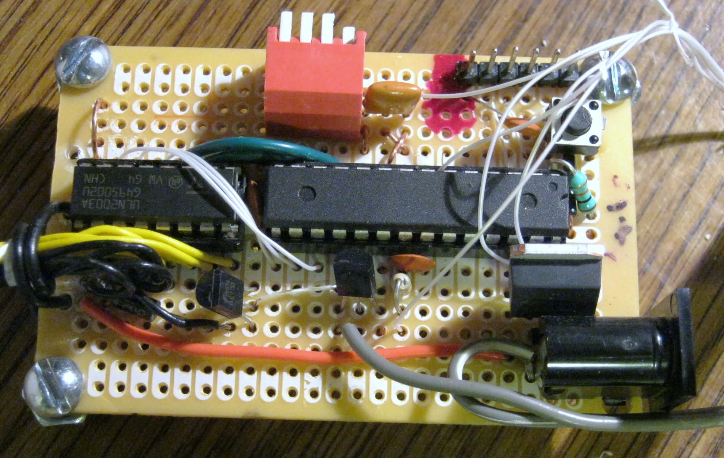 Auto Leveling Laser Cross : 11 Steps (with Pictures) - Instructables