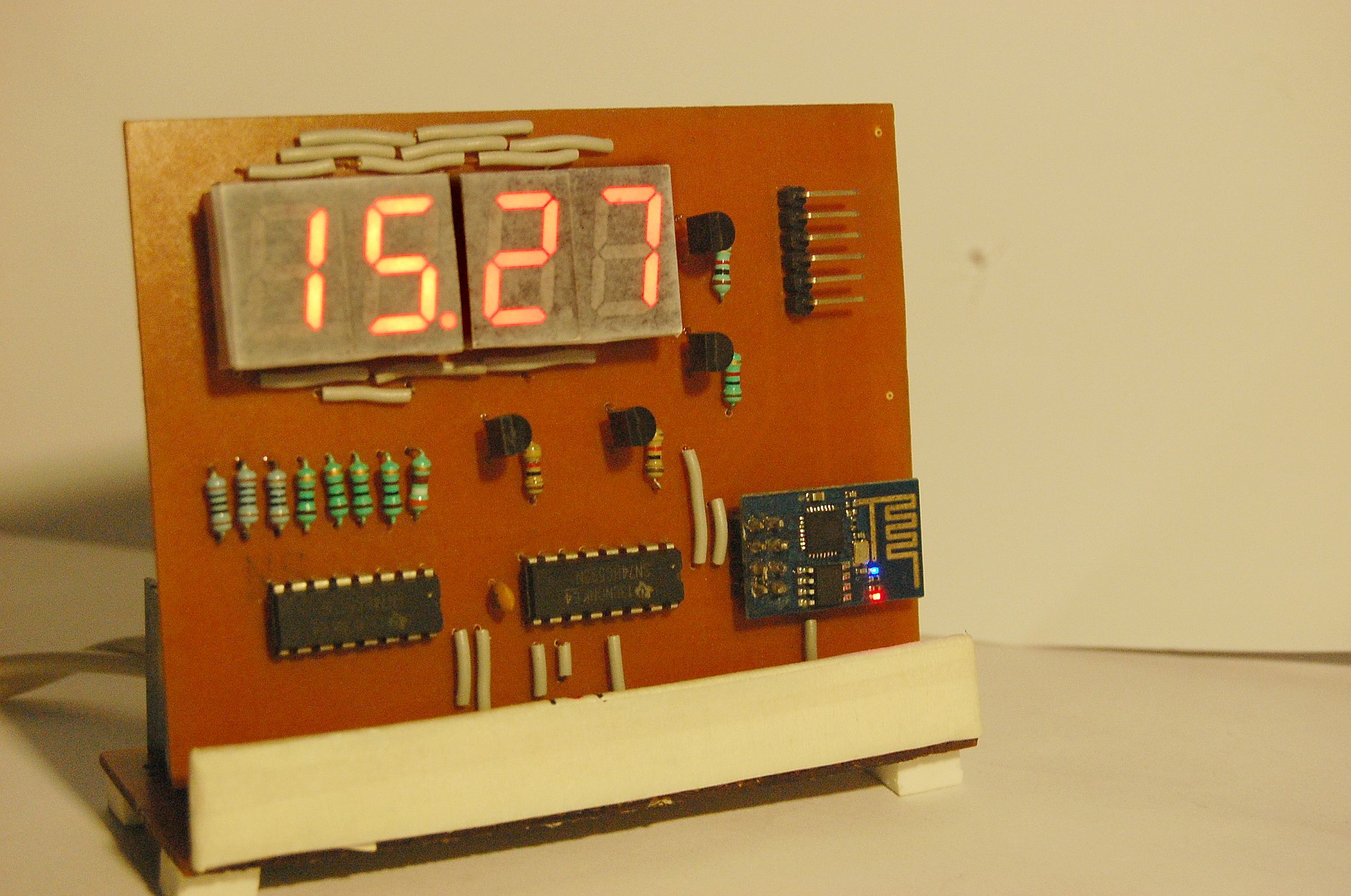 ESP8266 Desktop Clock (WiFi Synchronised!) : 11 Steps (with Pictures ...