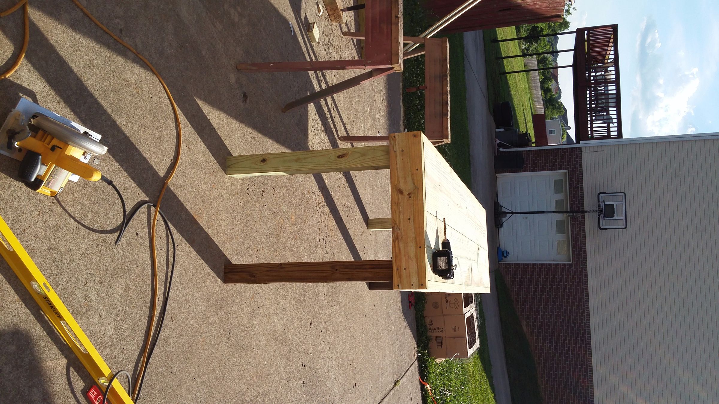 Simple and Heavy Workbench : 8 Steps (with Pictures) - Instructables