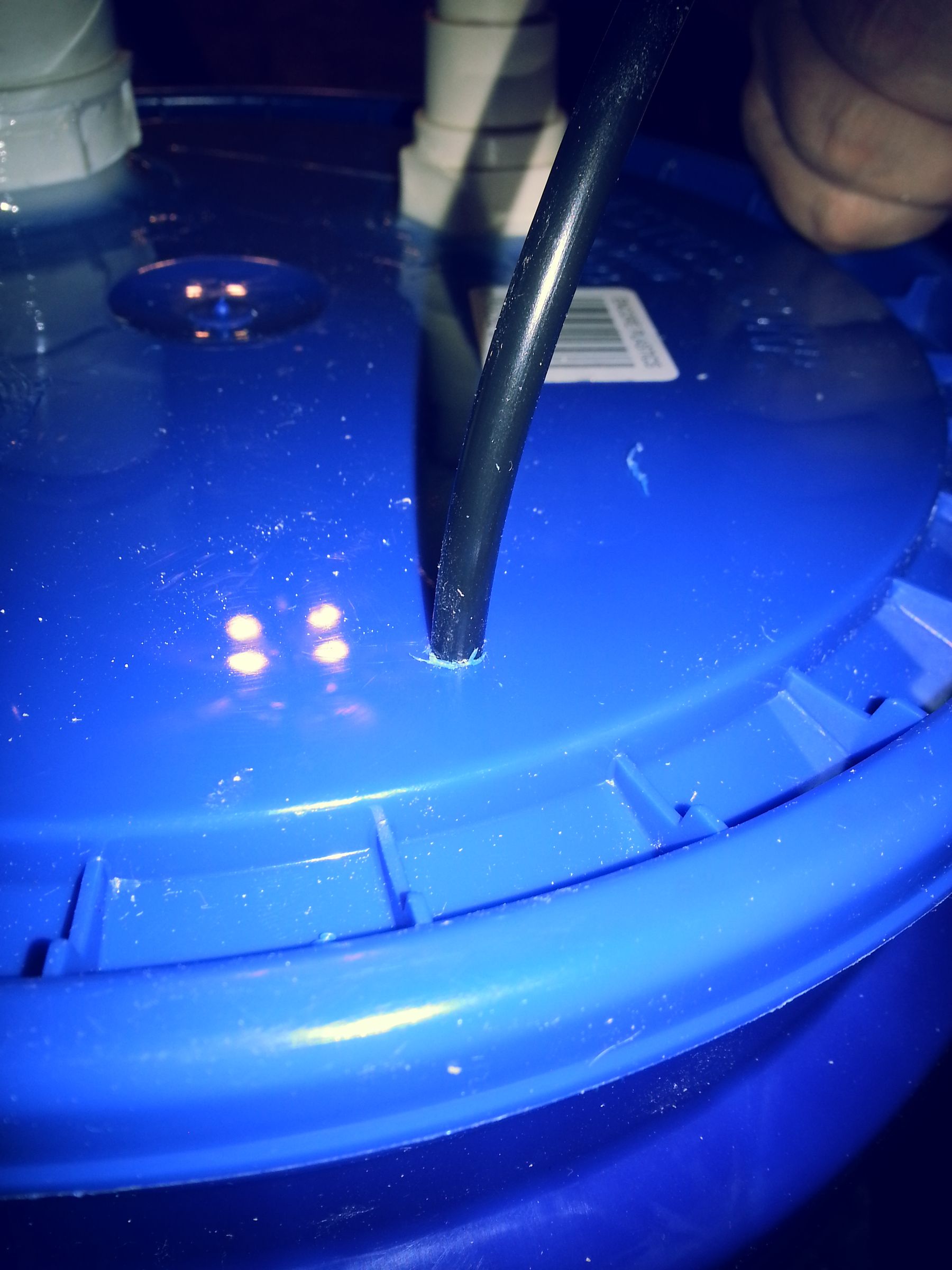 Awesomely Automatic Garden Watering Buddy - Complete With Reservoir for ...
