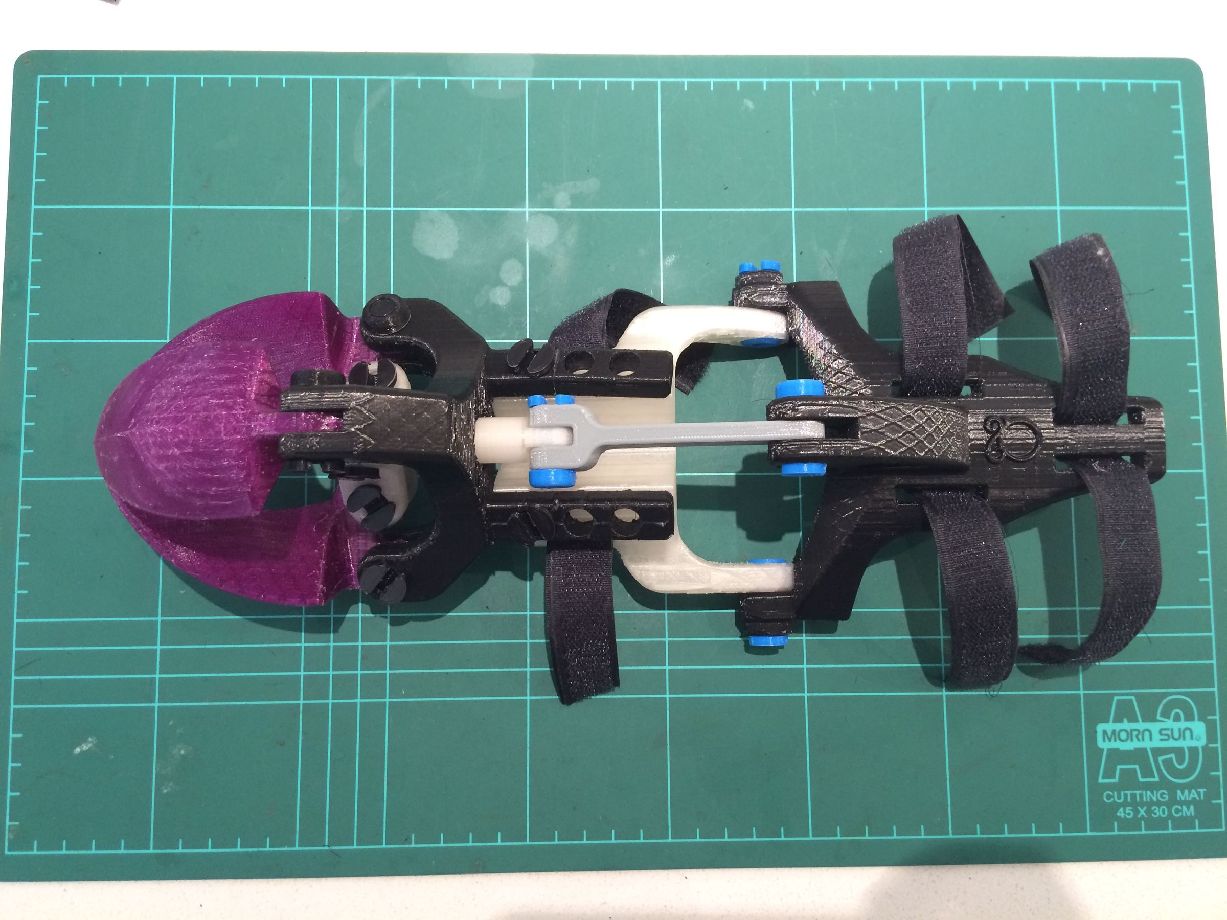 Black Ram Hand (Robotic/Prosthetic Hybrid) : 8 Steps (with Pictures ...