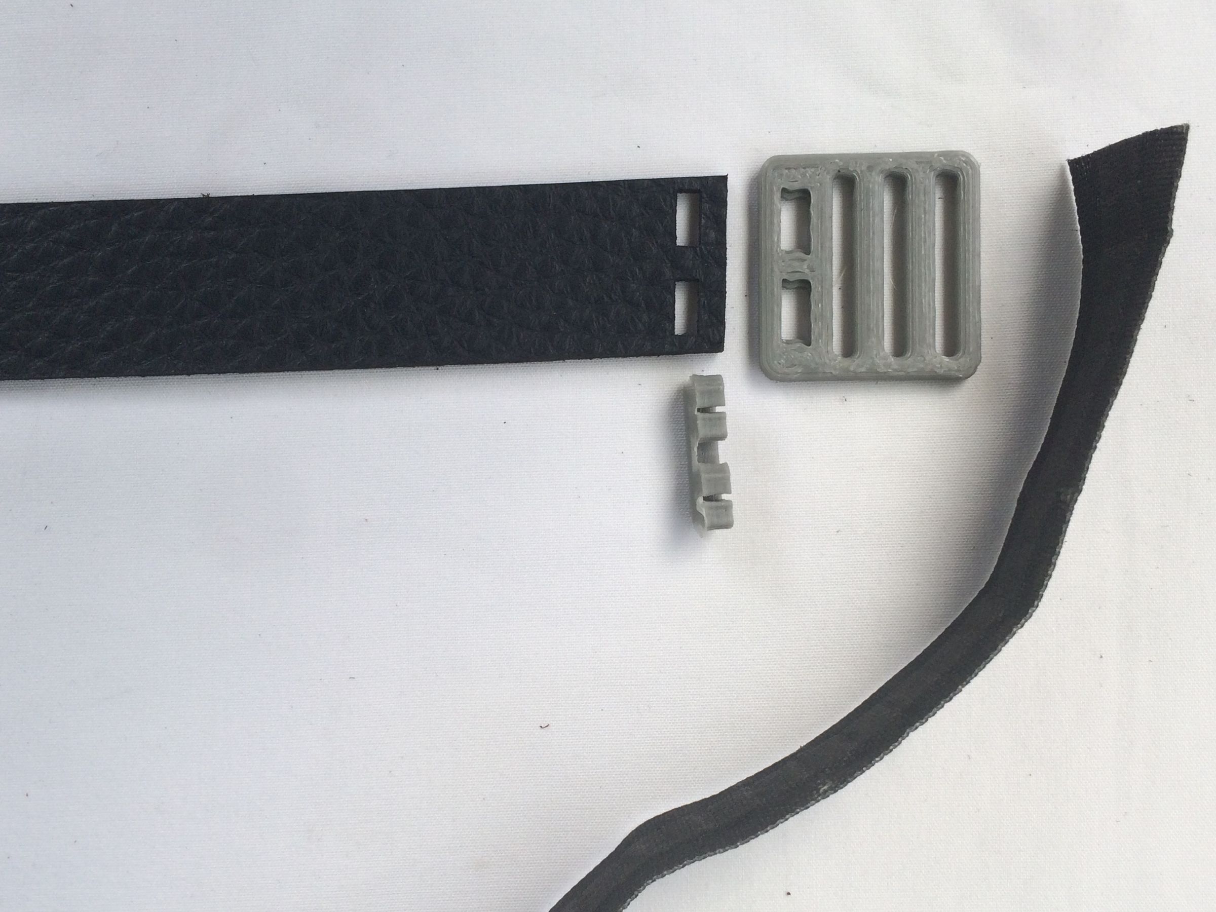 D4E1 - Flexible Engineering: Anti-tilt Glasses 2.4 : 4 Steps ...
