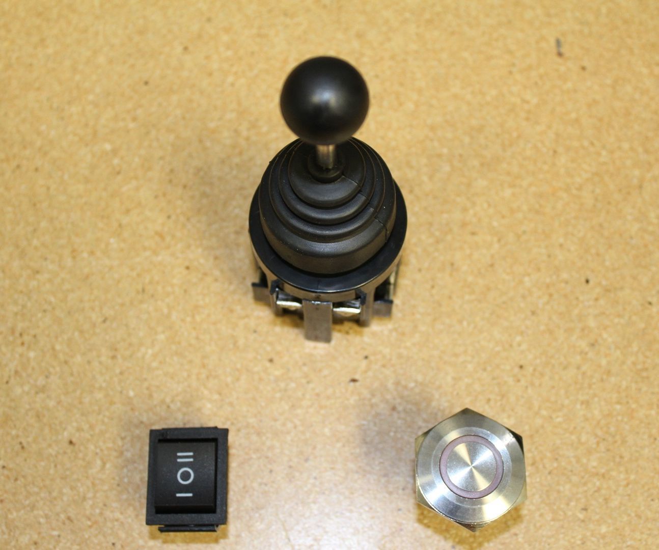 Rocker Switch and Joystick Wiring W/ Linear Actuators : 4 Steps ...