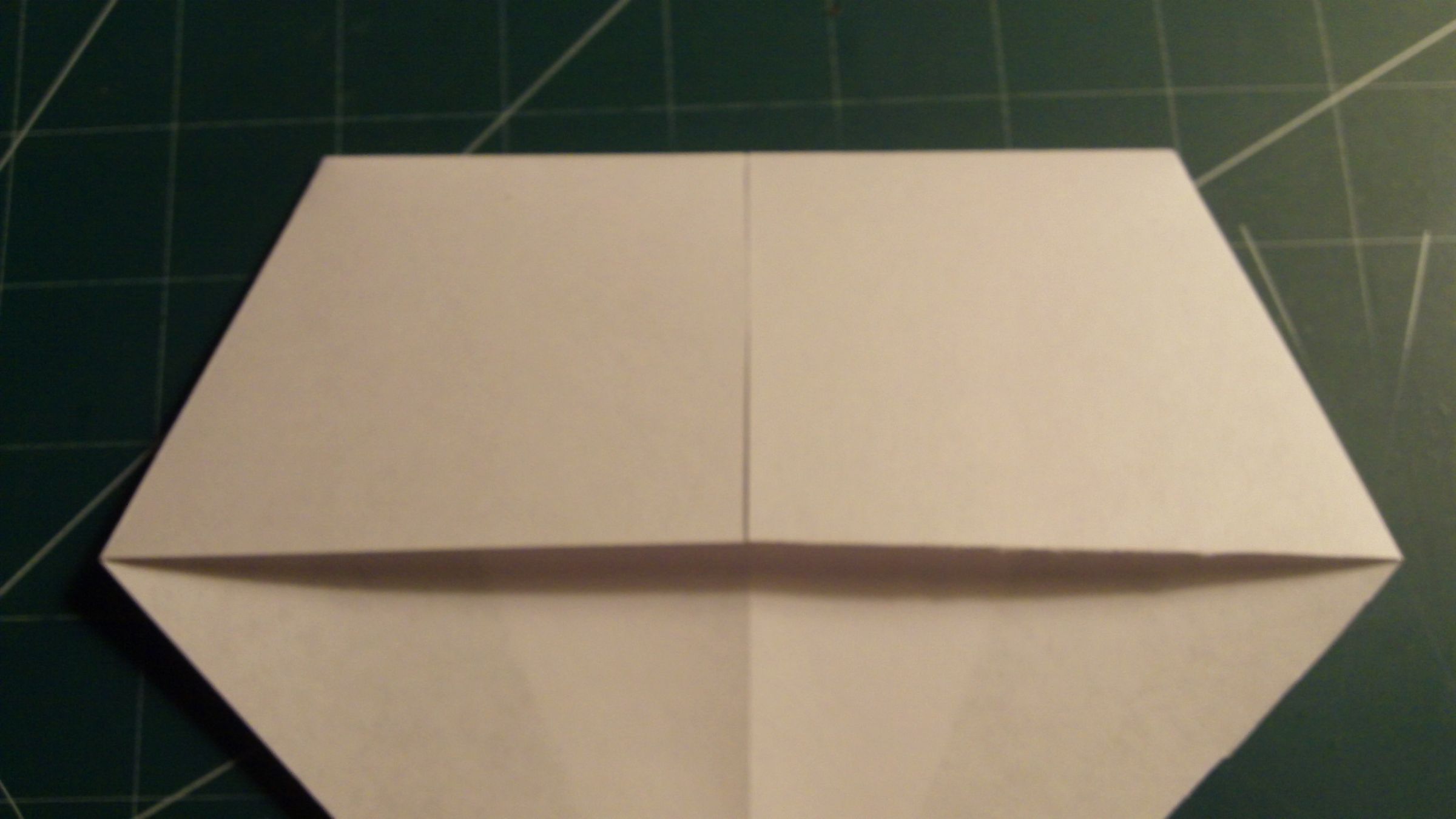 How to Make the Starfire Paper Airplane : 9 Steps - Instructables