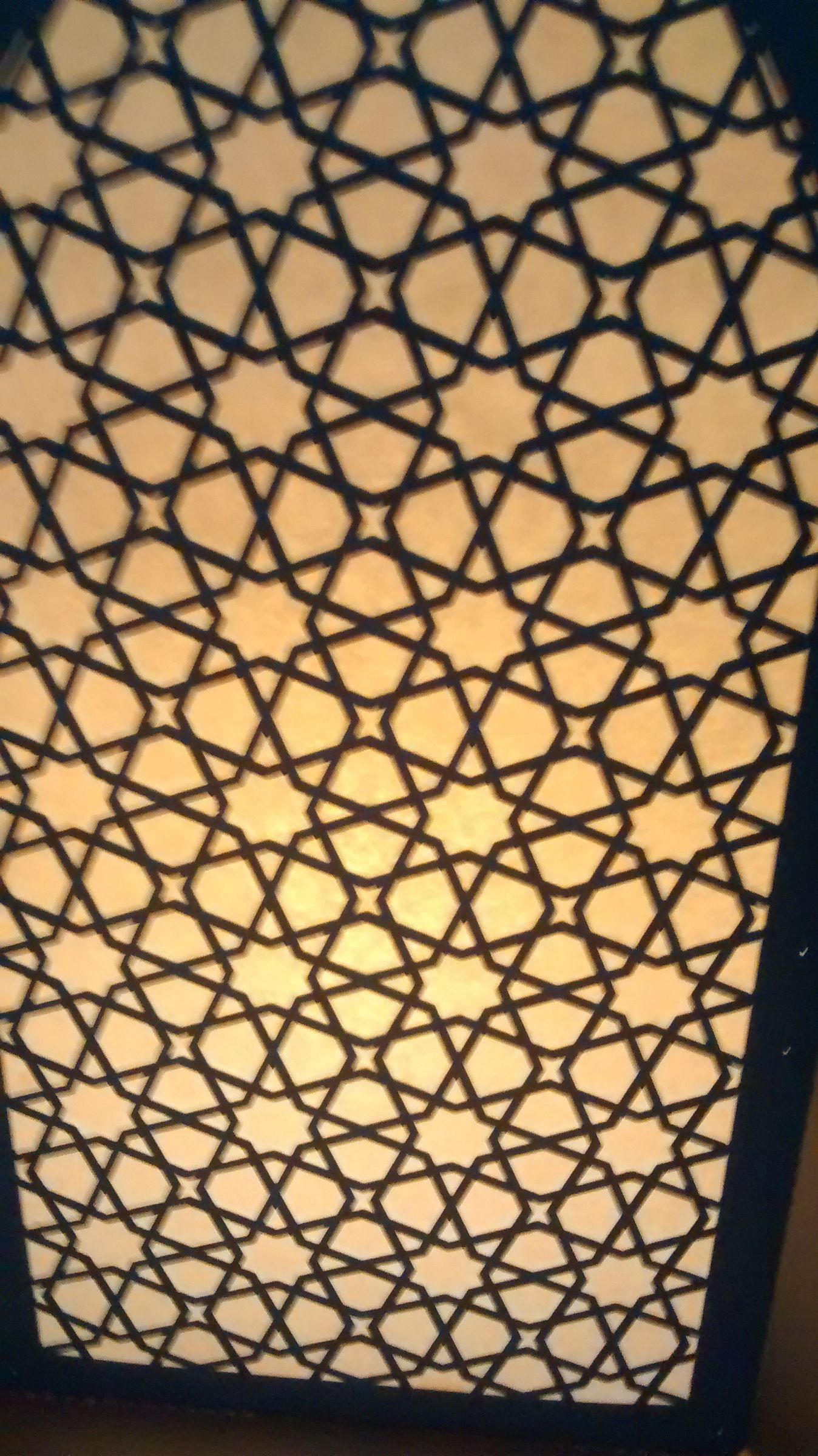 Paper Arabesque Lantern : 8 Steps (with Pictures) - Instructables