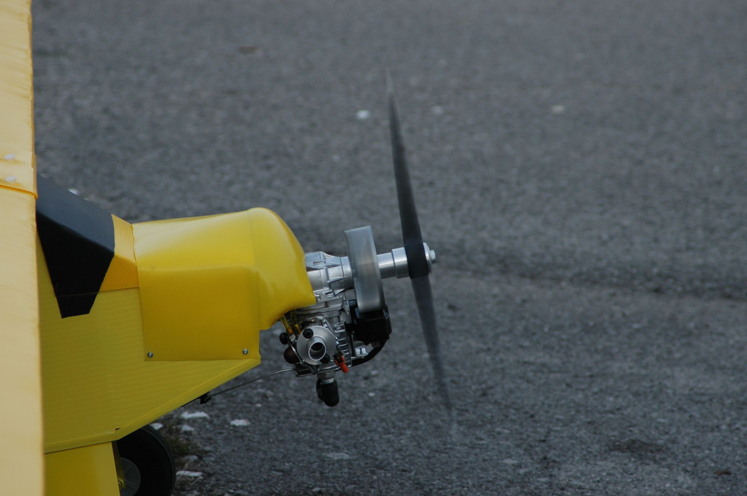 8 Ft Wingspan Coroplast RC Piper Cub Flown by 25cc Weed Trimmer : 27 ...