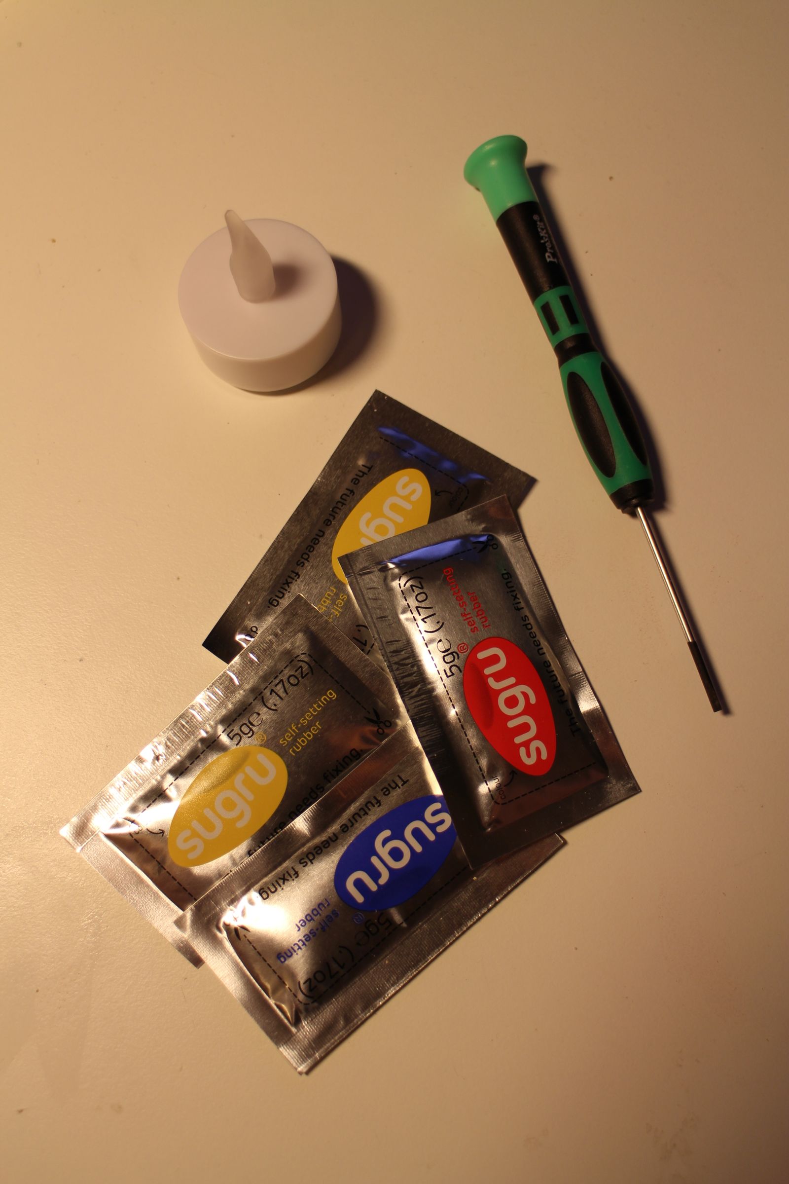 Halloween Sugru Lights : 3 Steps - Instructables