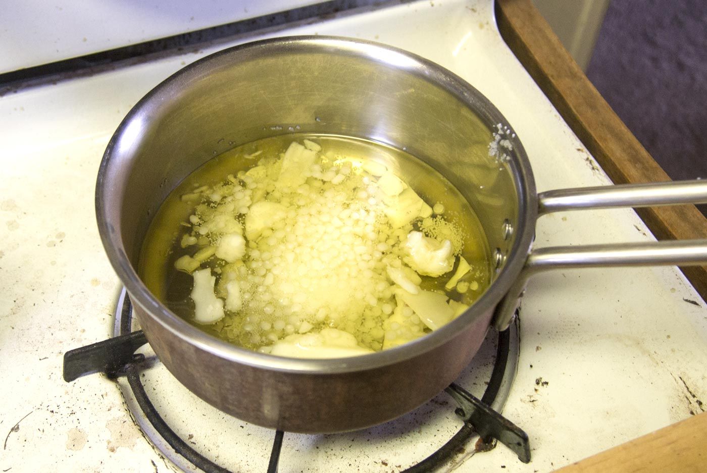 Food-Safe Wood Finish With Shellac (+ Bee's Wax / Walnut Oil) : 6 Steps ...