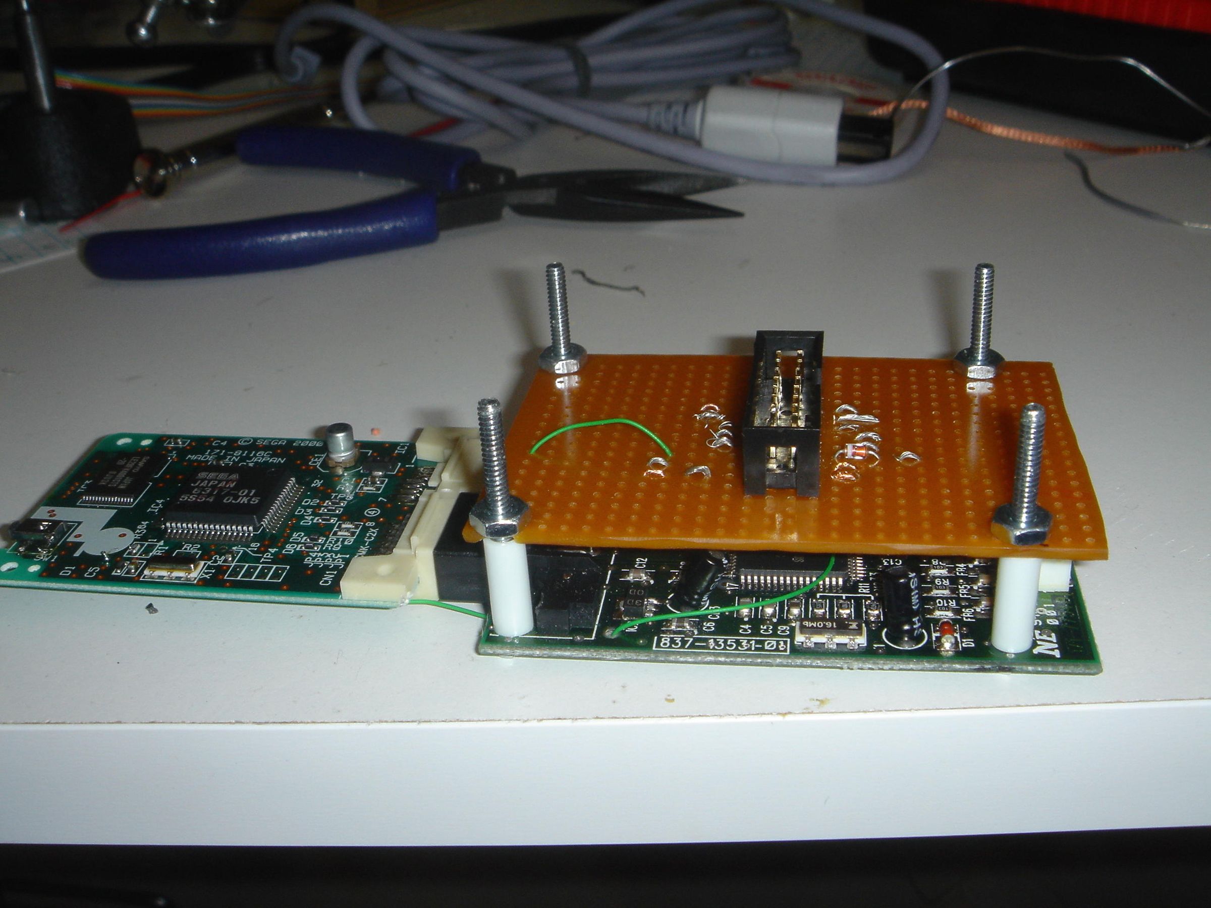 How to Piggyback a Dreamcast Controller on a Universal PCB : 9 Steps ...