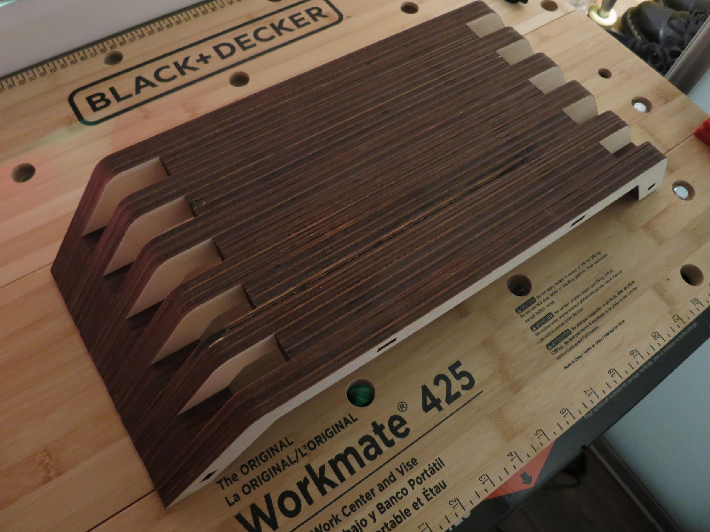 Layered Plywood Monitor Stand : 6 Steps (with Pictures) - Instructables