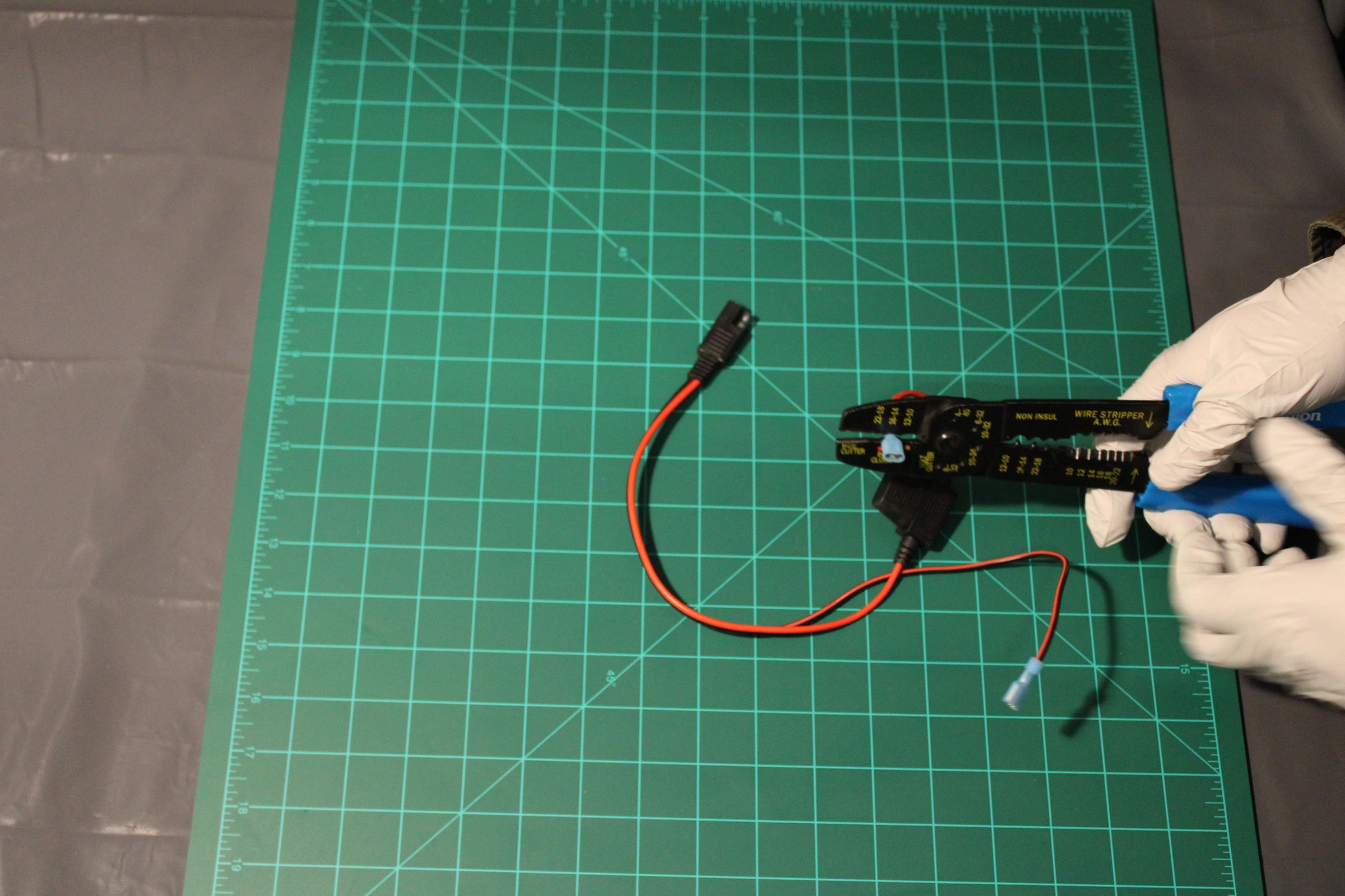 Get 12v Out of Your Ryobi 18v Batteries – Great for Powering Your Own ...