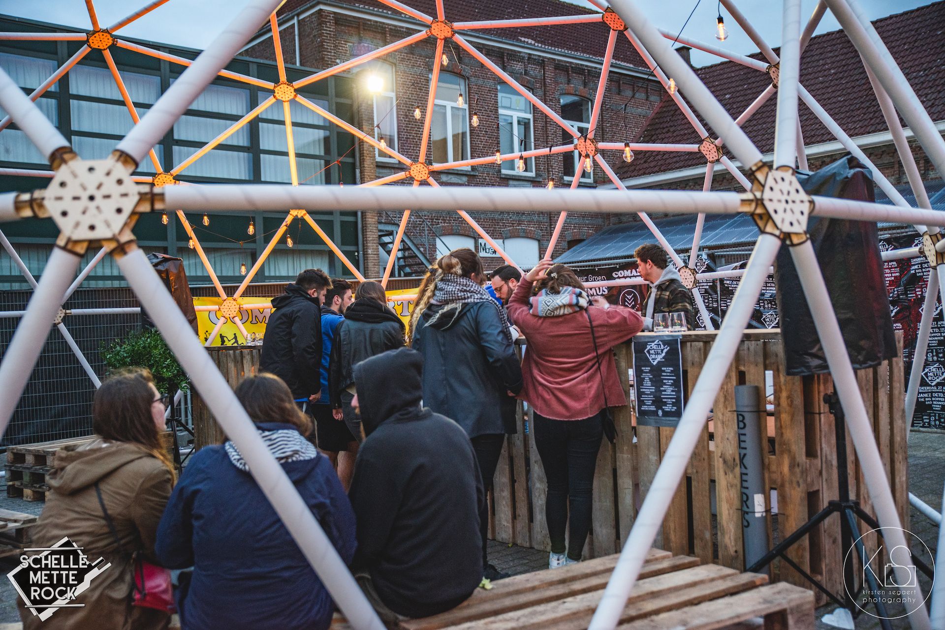 Geodesic Dome With Cardboard Tubes and Laser Cut Connectors : 5 Steps ...