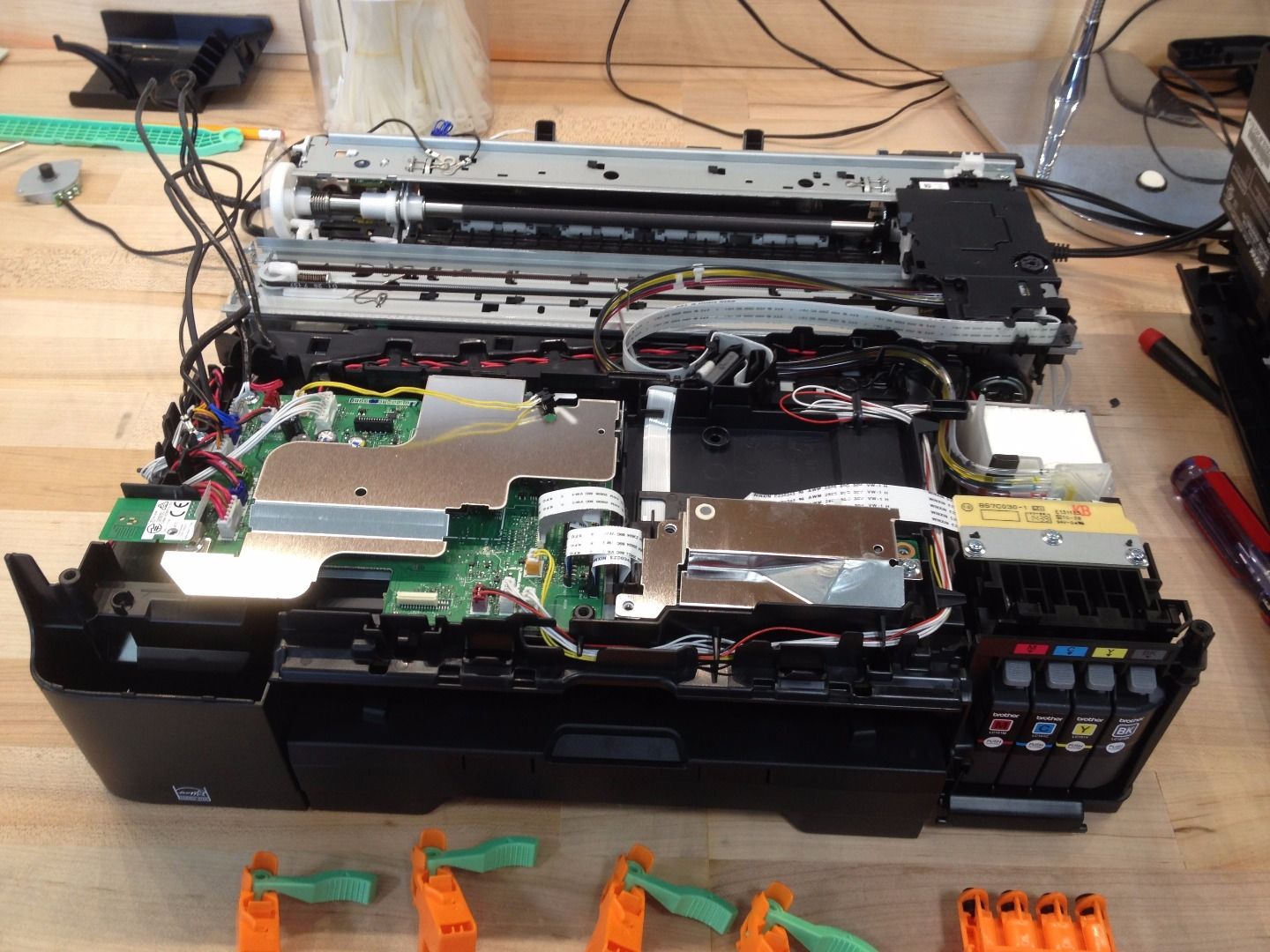 Disassembling a Brother MFC-J450DW Printer : 31 Steps - Instructables