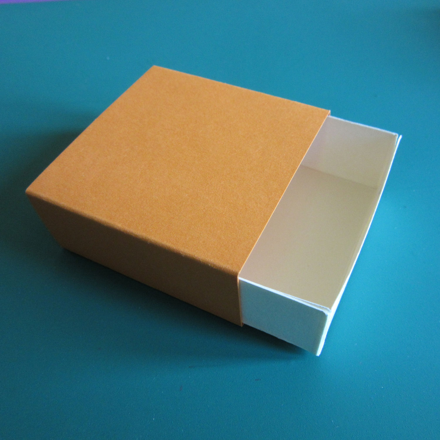 Simple Cardboard Sliding Gift or Storage Box : 4 Steps (with Pictures ...