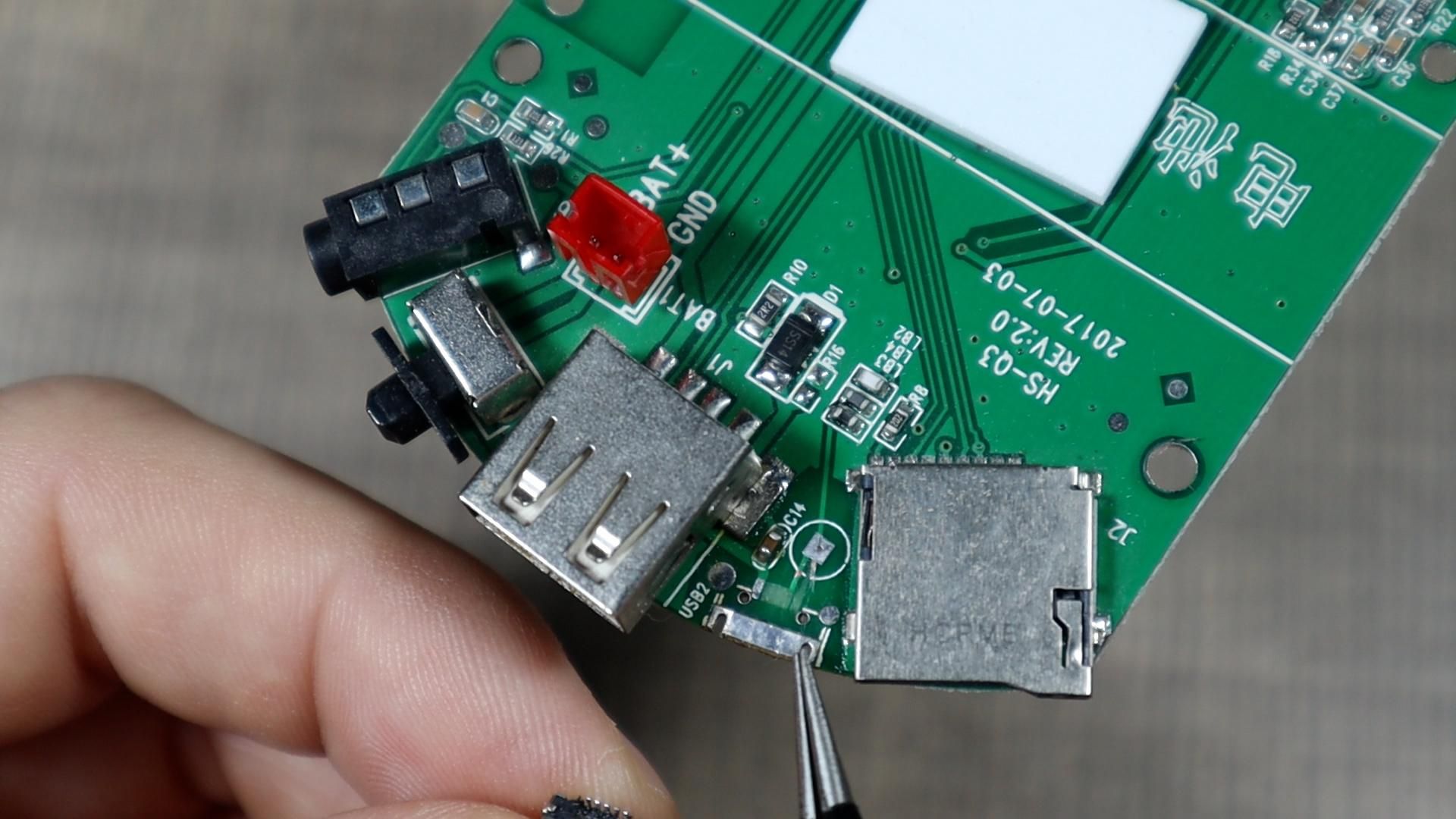 Bluetooth Speaker Repair : 5 Steps (with Pictures) - Instructables