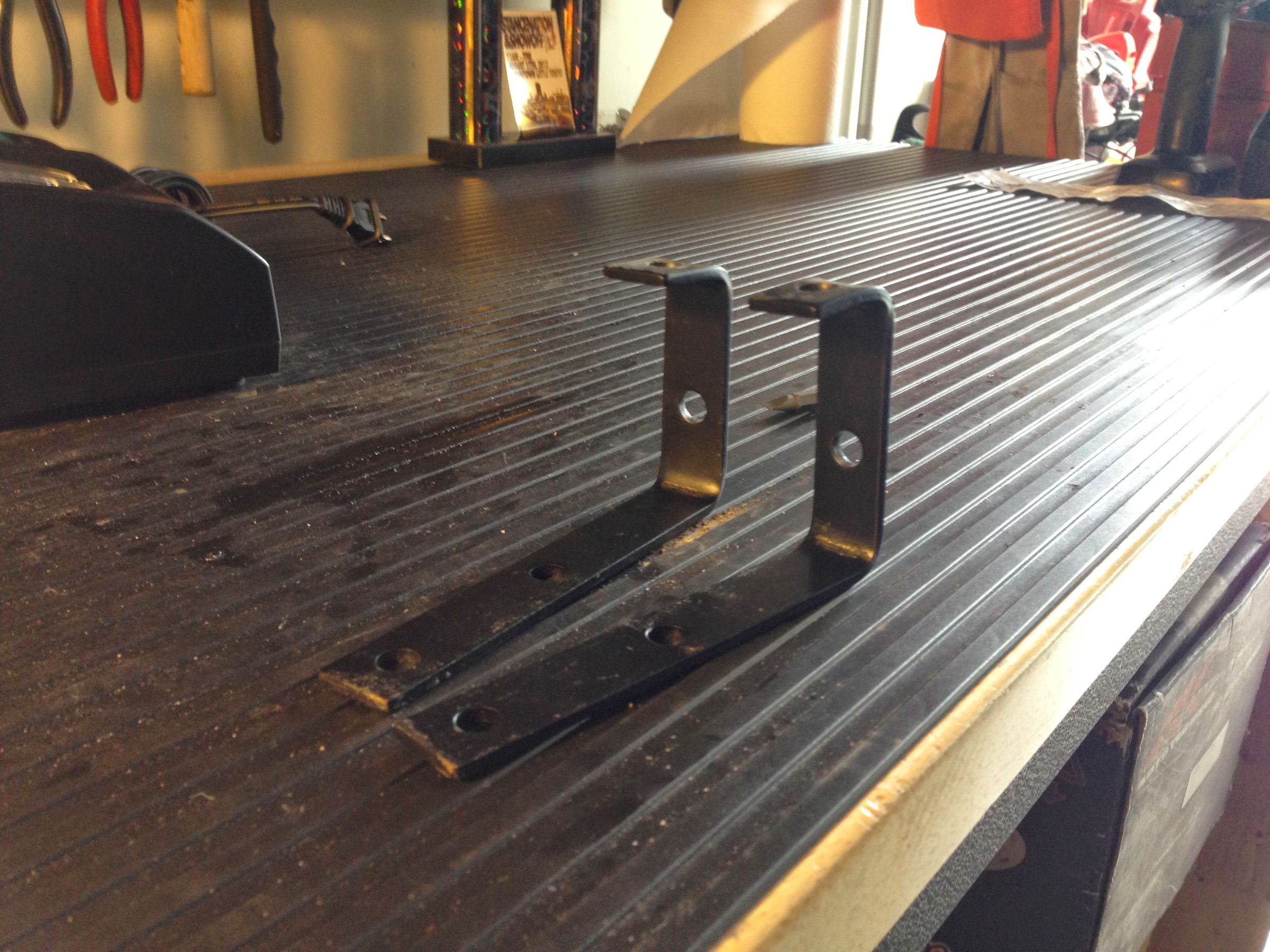 SBoaB- Simple Brackets on a Budget : 5 Steps (with Pictures ...