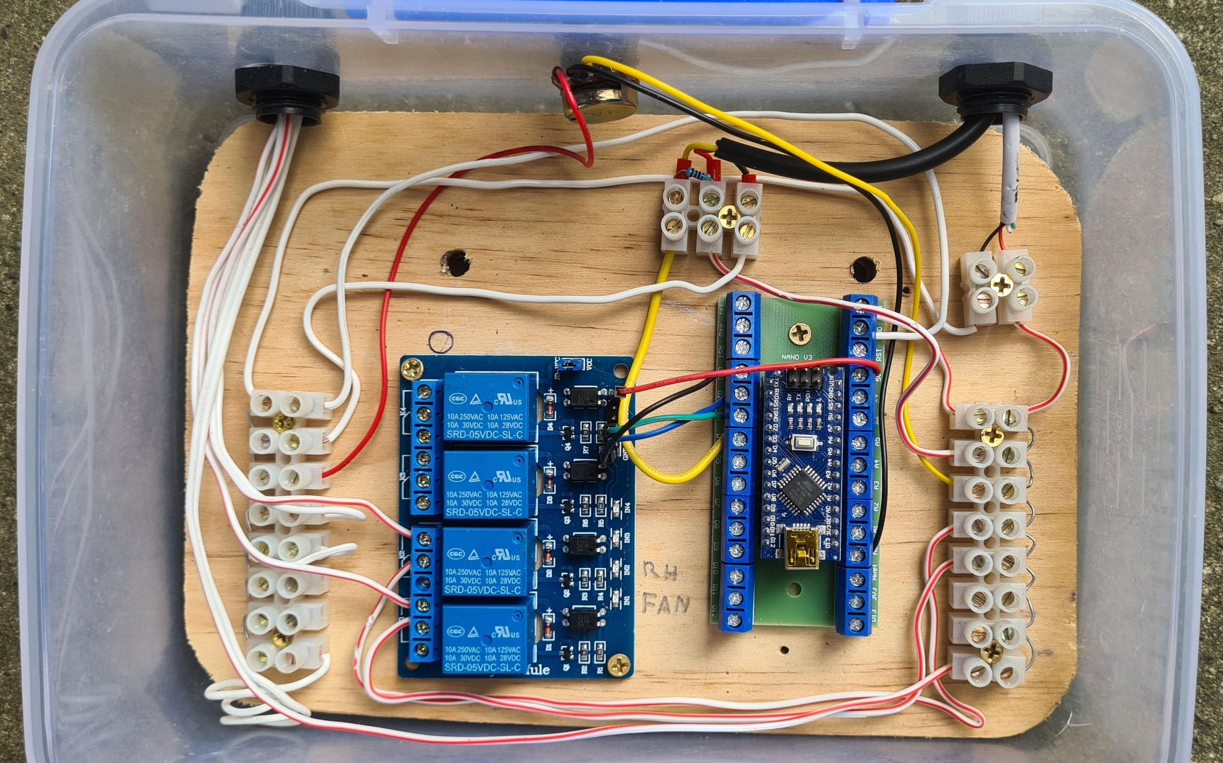Mushroom Fruiting Chamber Controller : 5 Steps (with Pictures ...