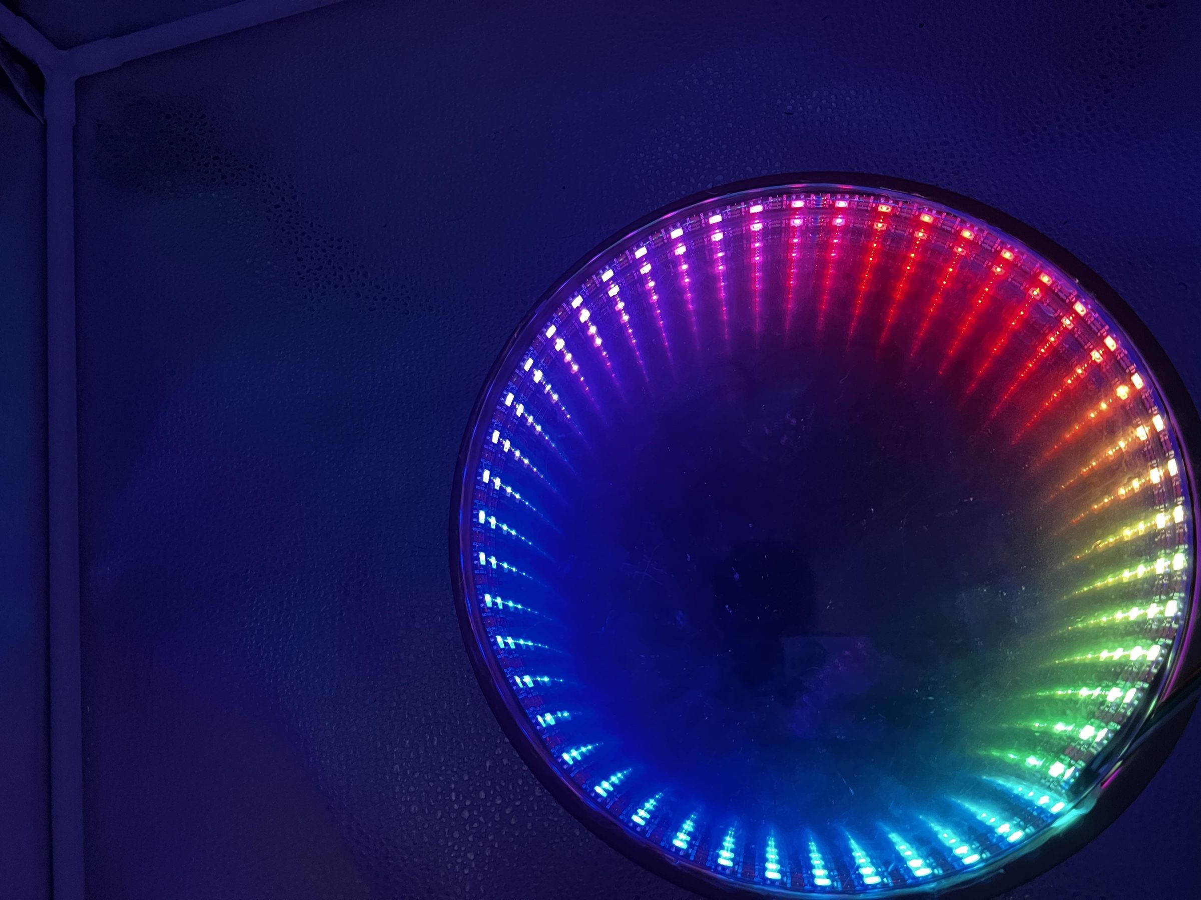 How to Build an Infinity Mirror! : 5 Steps - Instructables