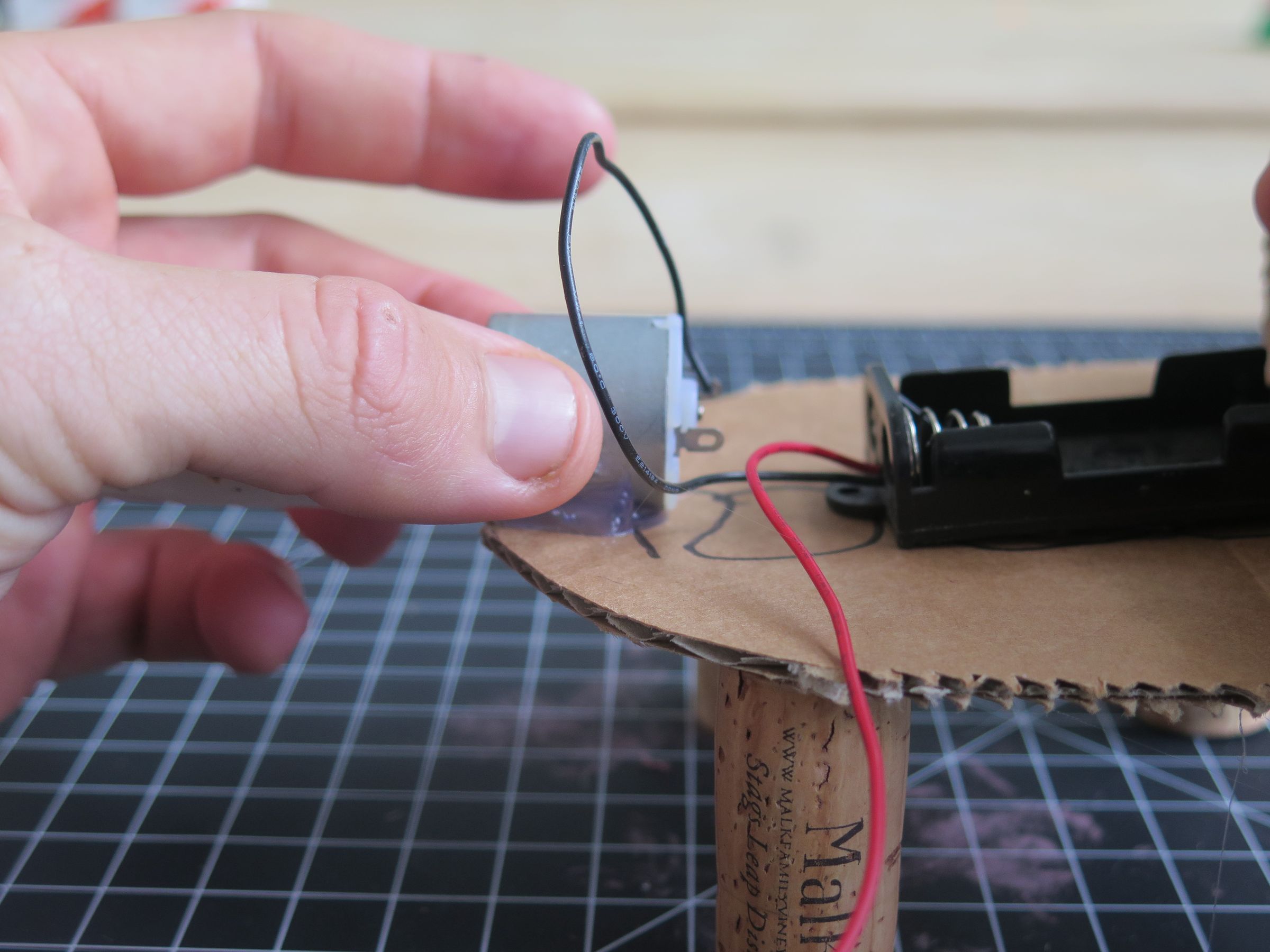 Wobble Bot! : 5 Steps - Instructables