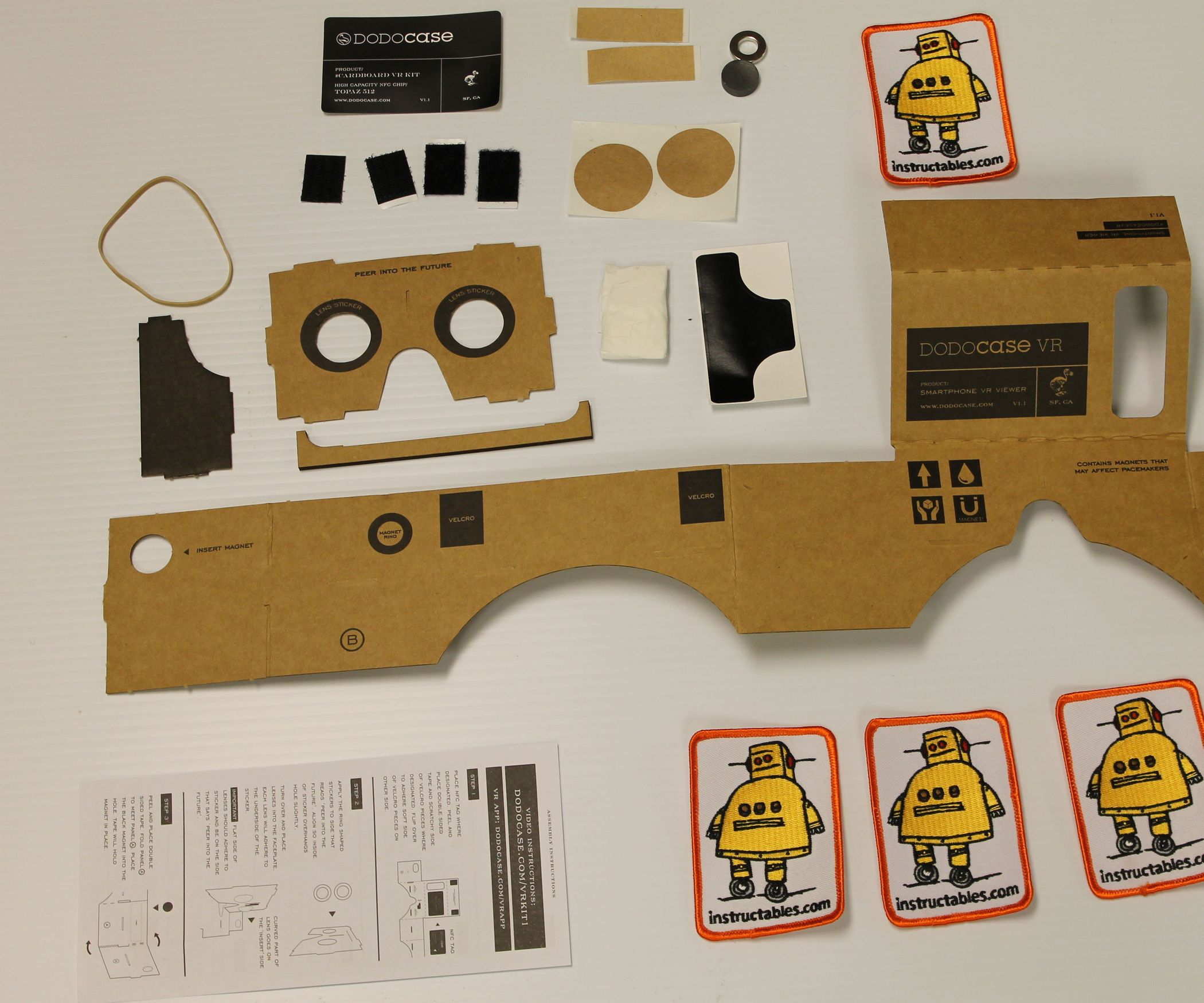 DodoCase Virtual Reality Goggles Instructable : 9 Steps - Instructables
