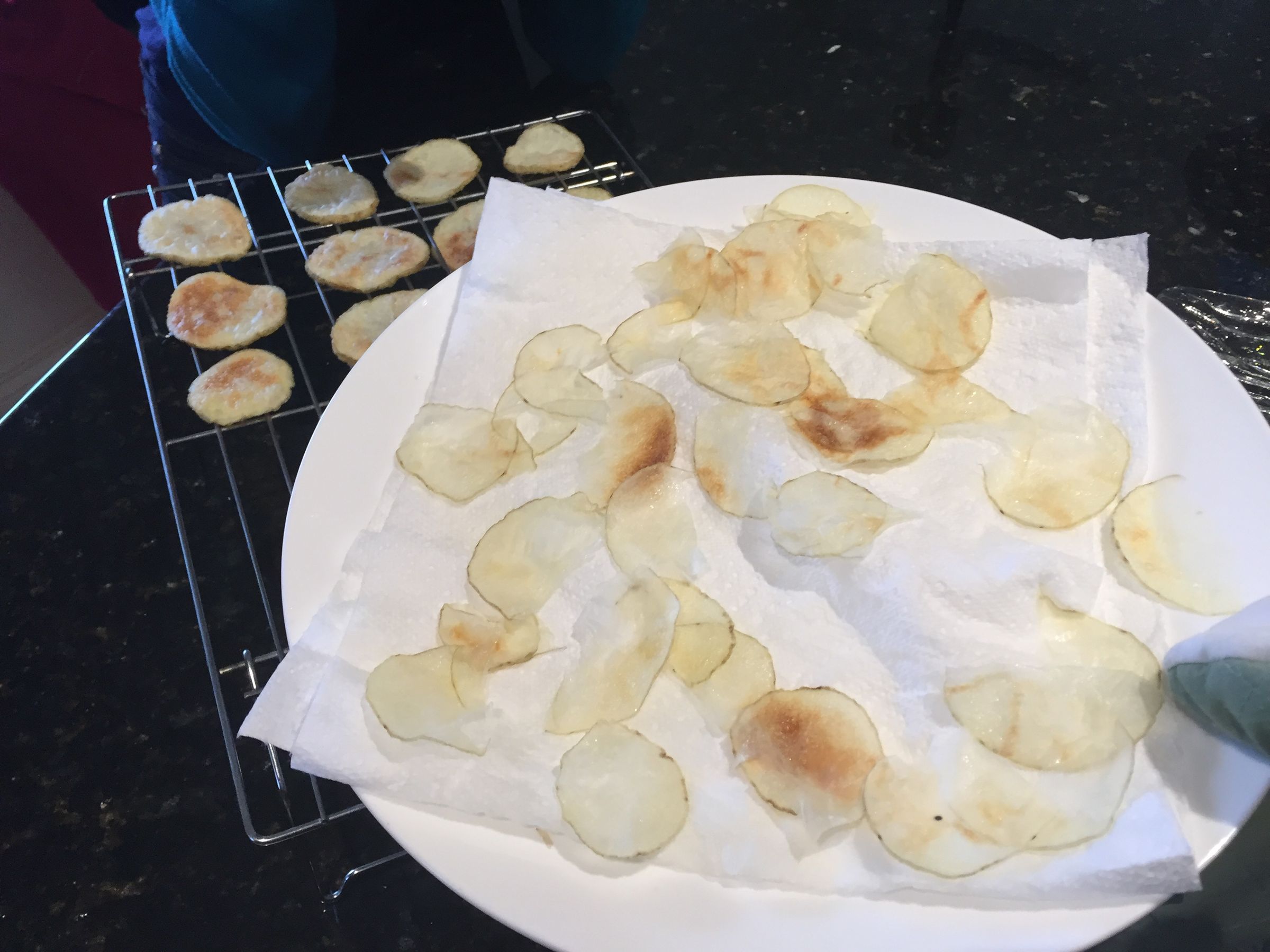 Microwave Potato Chips (Crisps) : 8 Steps (with Pictures) - Instructables