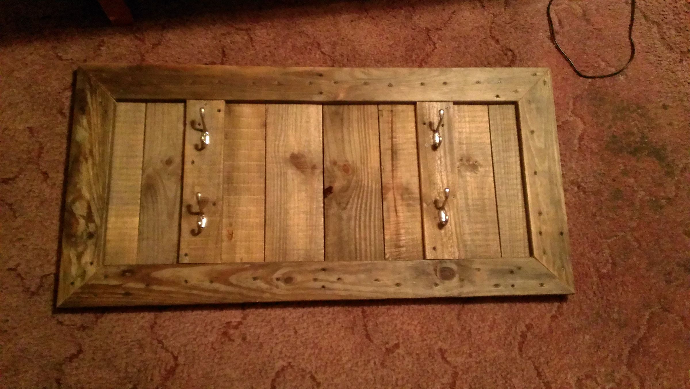 Gun Rack From Reclaimed Pallet Wood : 7 Steps - Instructables