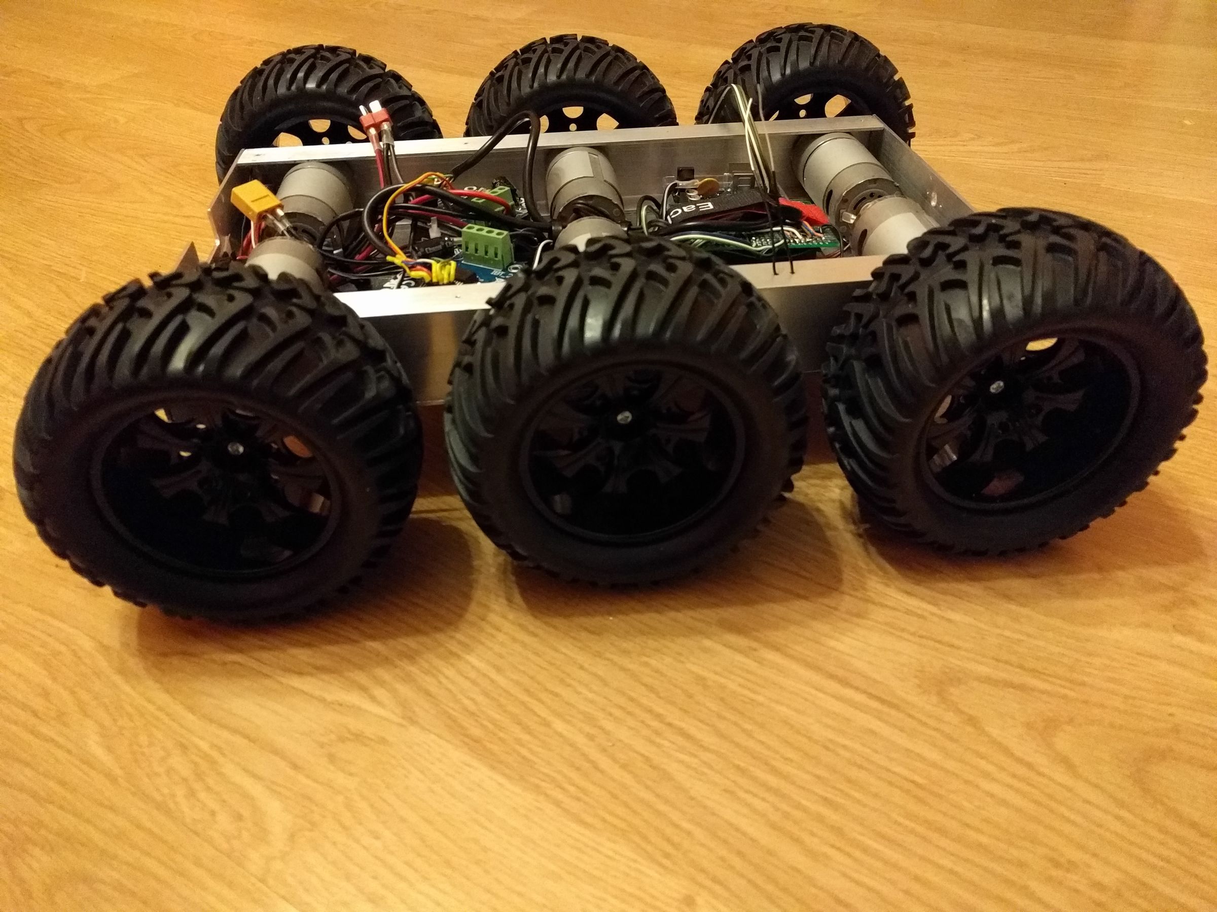 Remote Controlled 6WD All Terrain Robot : 10 Steps (with Pictures ...