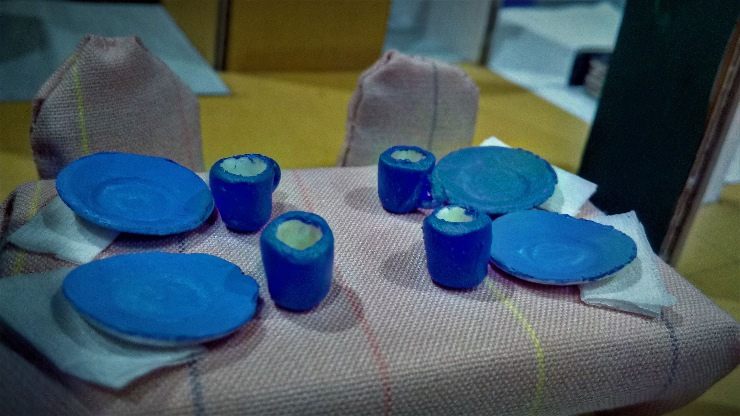 Miniature Plates and Cups : 4 Steps (with Pictures) - Instructables