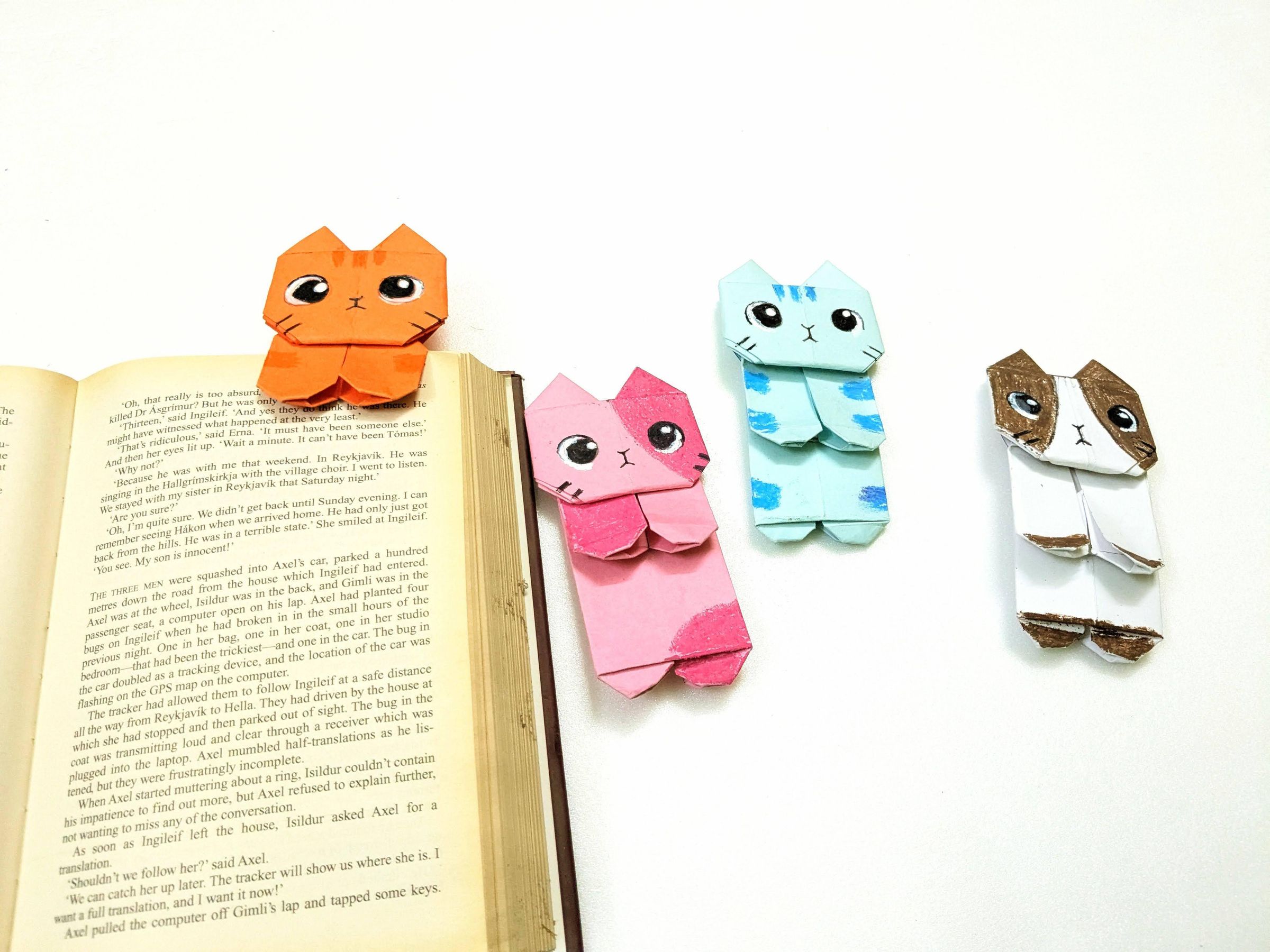 How to Make Origami Cat Bookmarks : 9 Steps (with Pictures) - Instructables