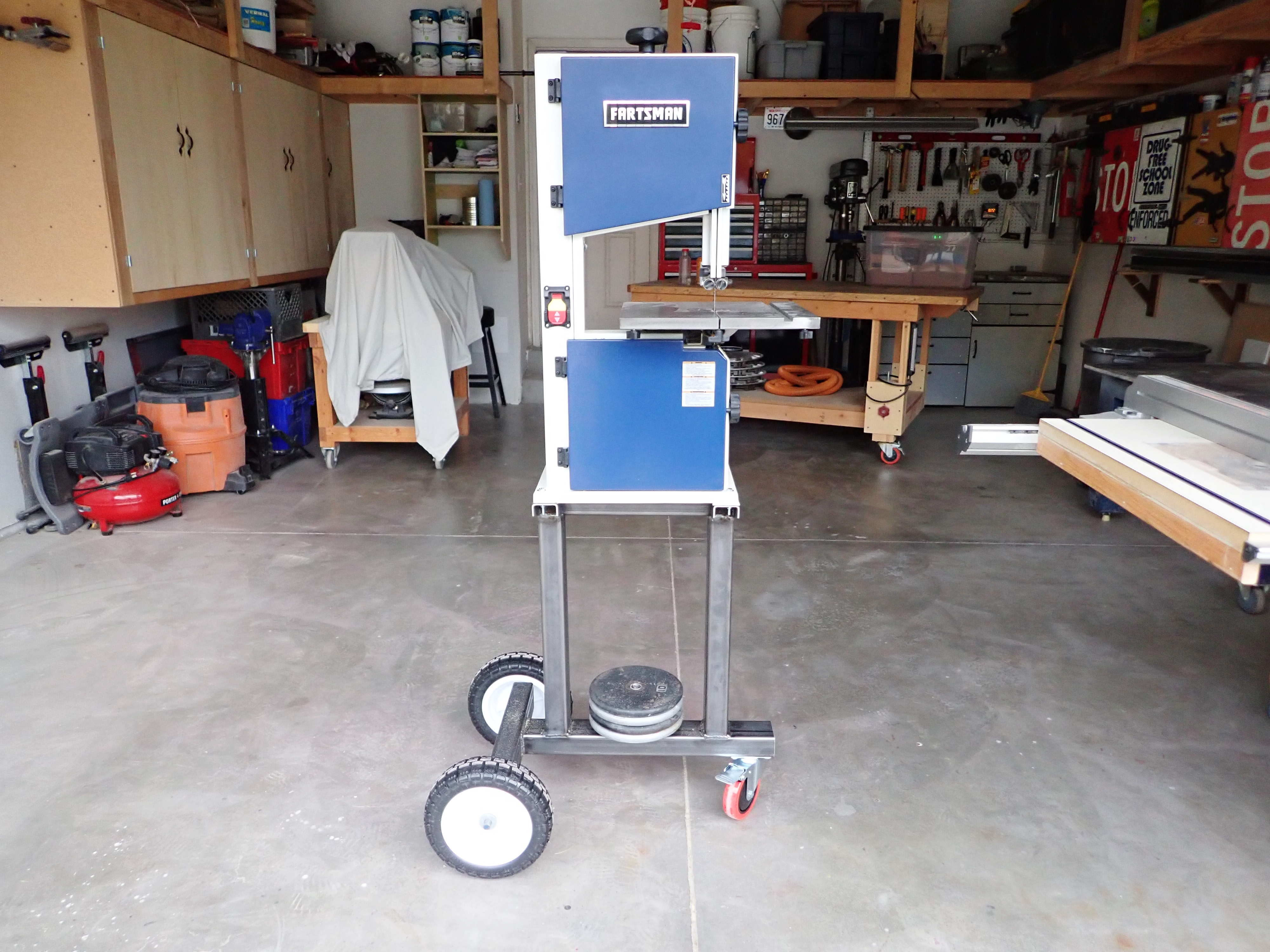 Weld a Simple Mobile Bandsaw Stand : 12 Steps (with Pictures ...