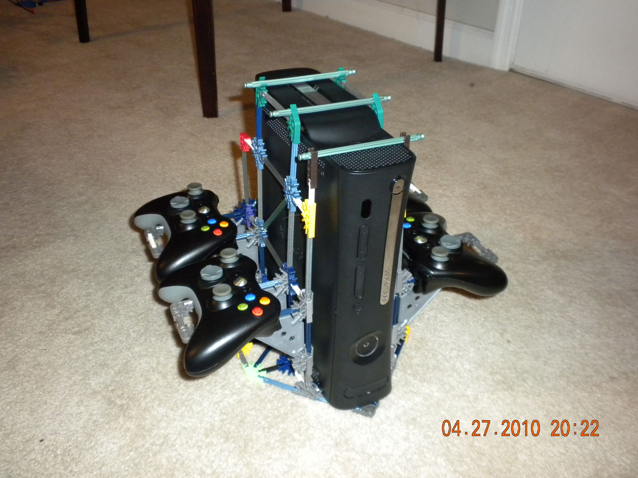 Xbox 360 Controller and Console Organizer : 6 Steps - Instructables