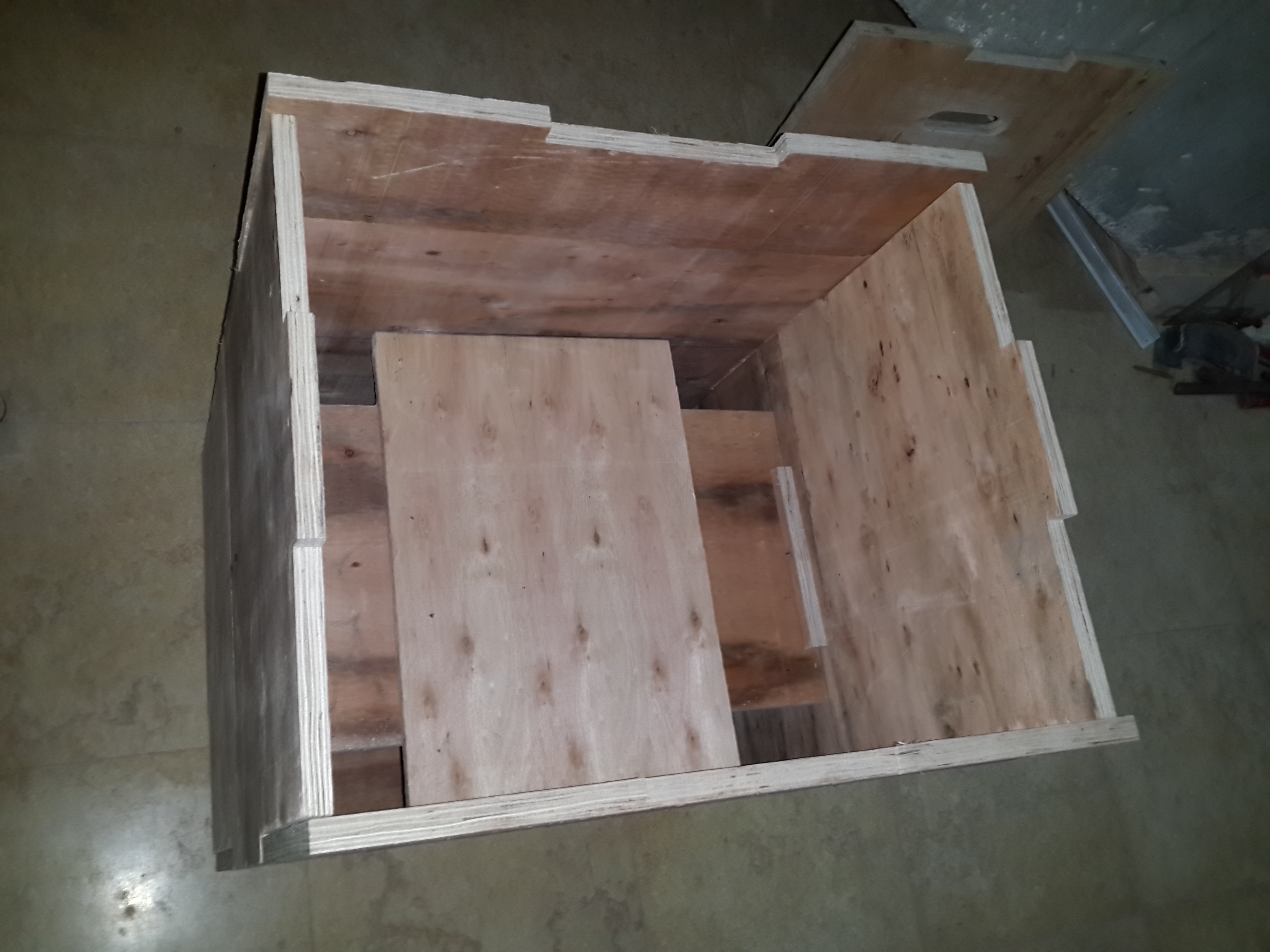 Three Sided Crossfit 3 in 1 Plyometric Jump Box - Instructables